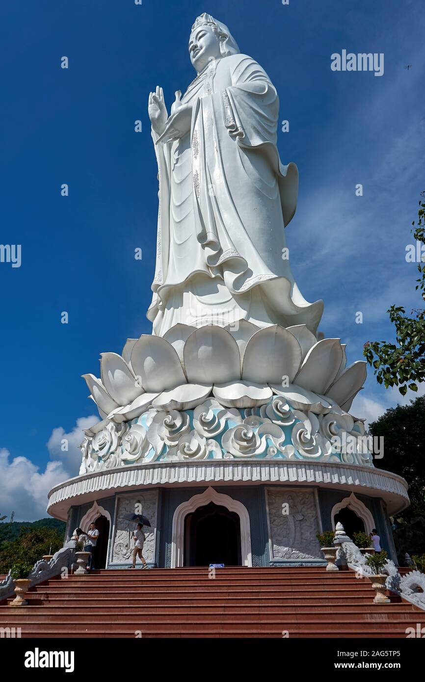 Lady buddha da nang vietnam hi-res stock photography and images - Alamy