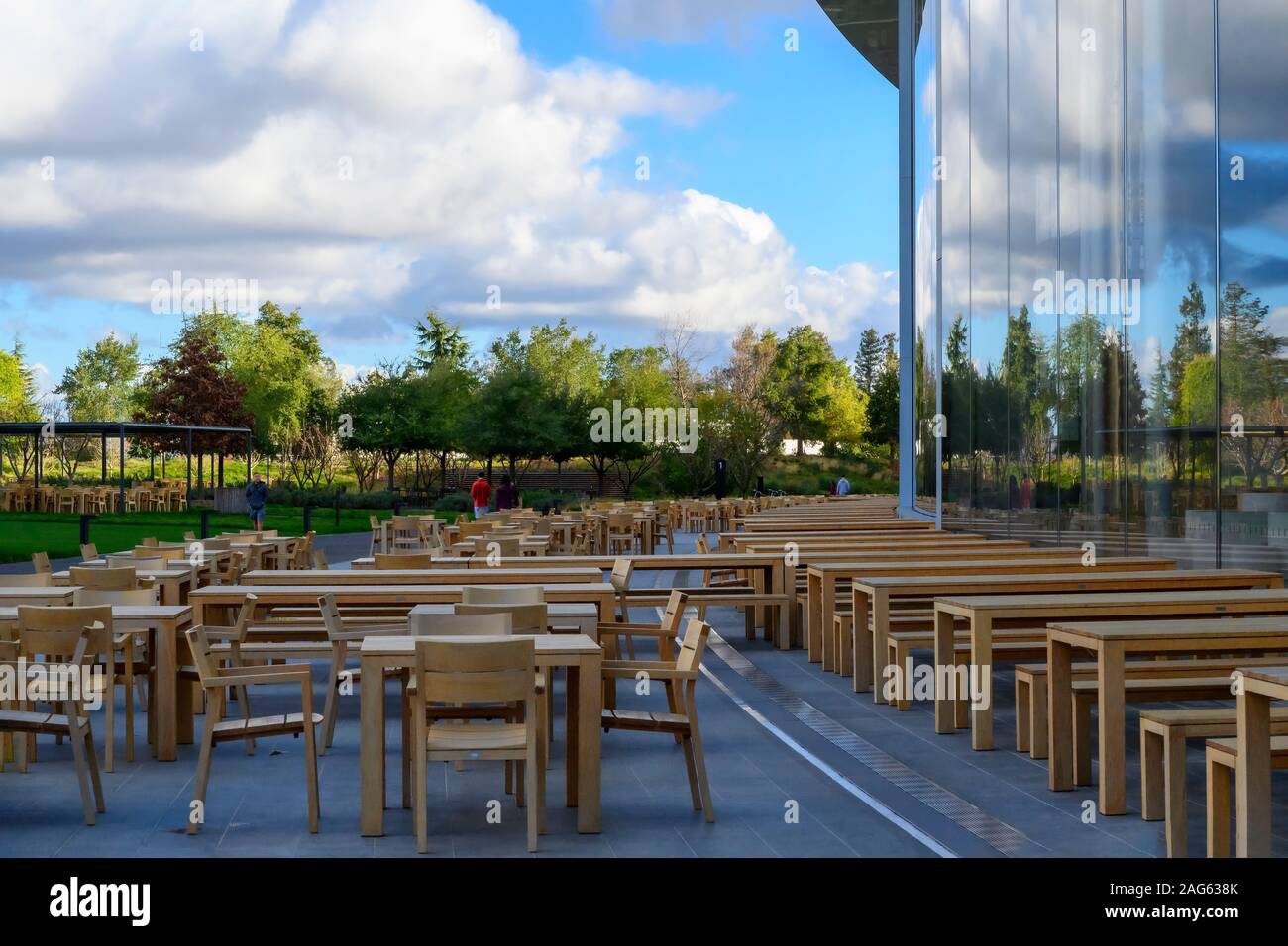 Cupertino CA USA December 14, 2019: Apple headquarters offices building ...