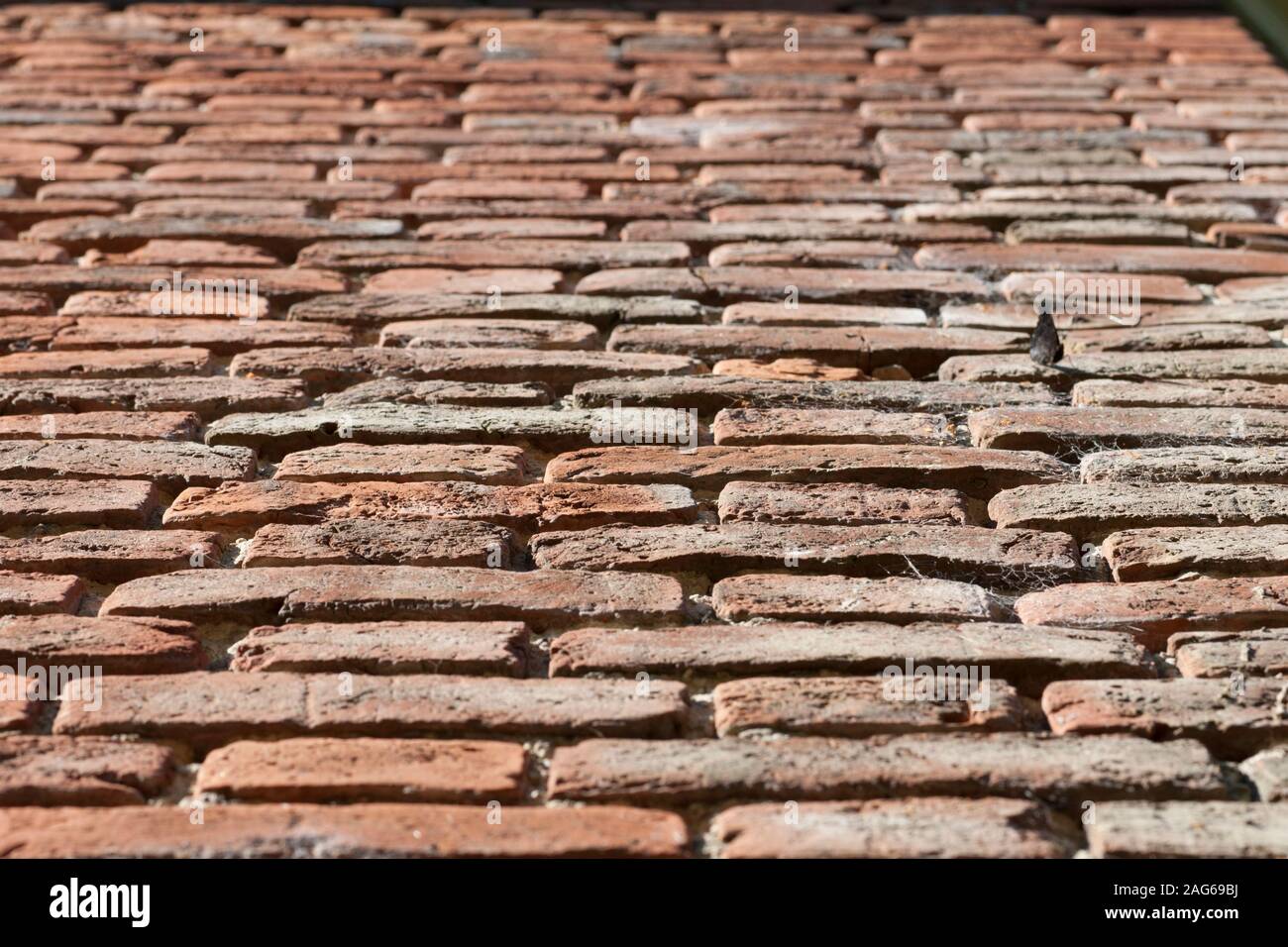 Brick bond patterns hi-res stock photography and images - Alamy