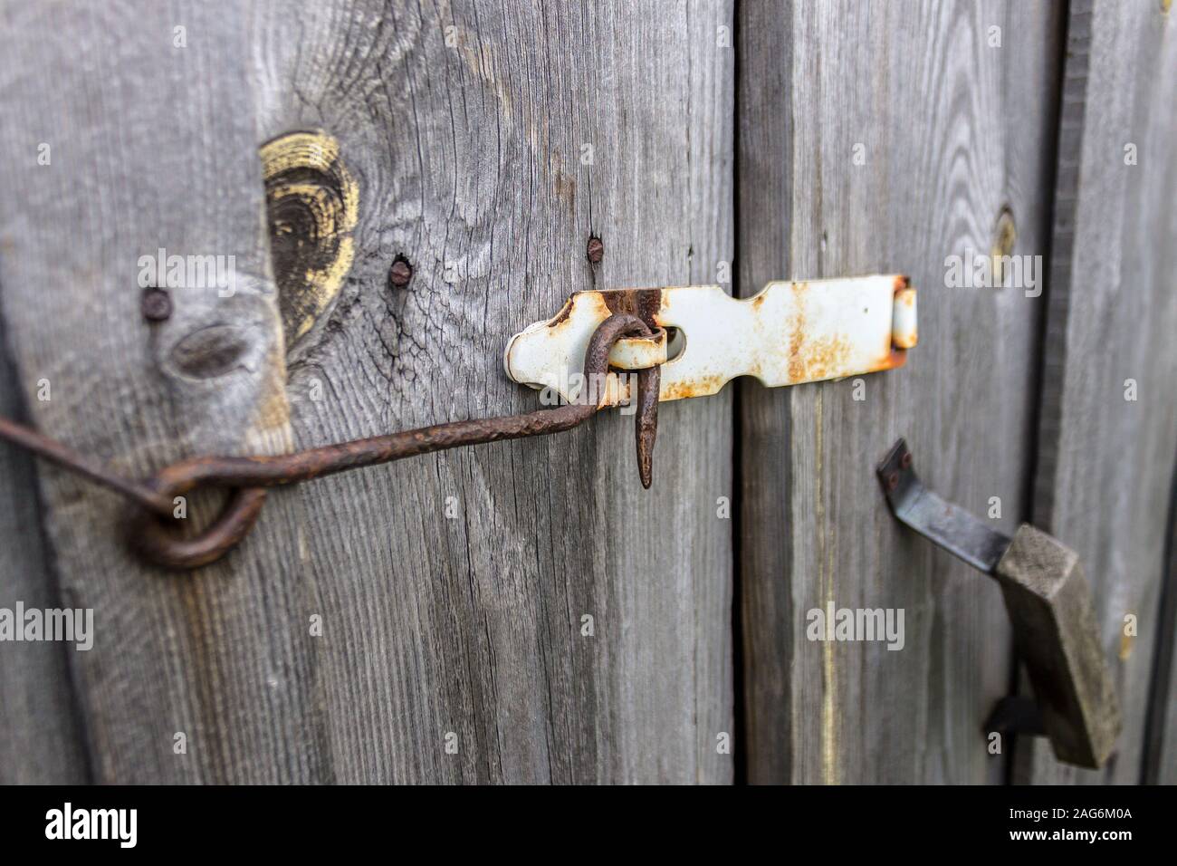 Barn locks hi-res stock photography and images - Alamy