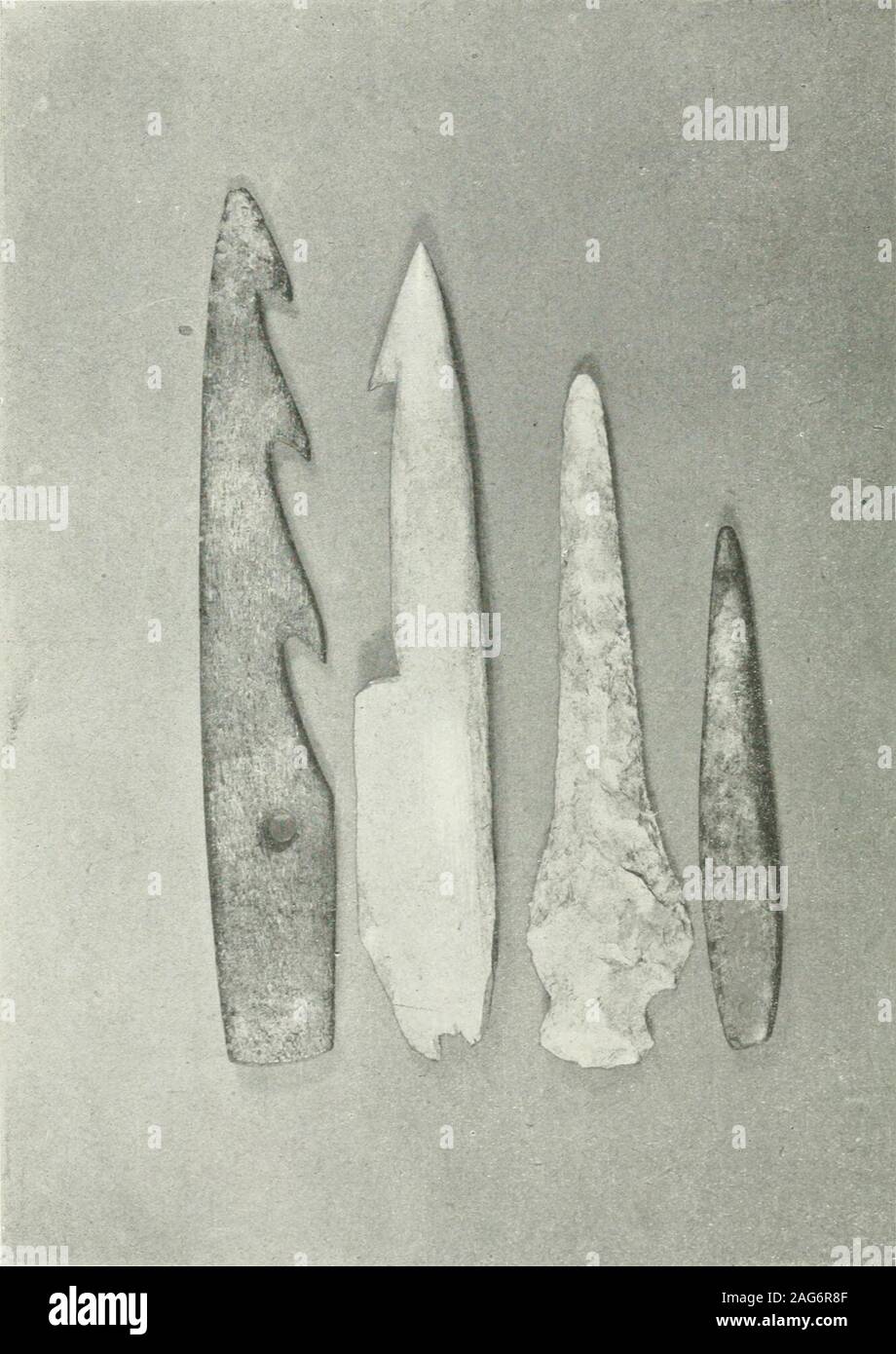 Bone harpoon hi-res stock photography and images - Alamy