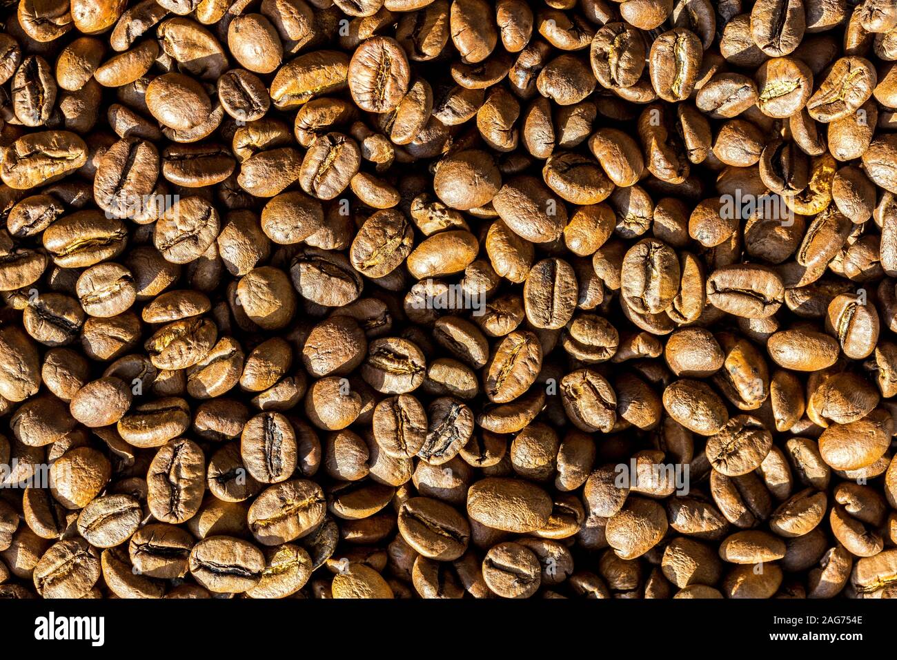 Top view on black roasted coffee beans. Texture Stock Photo - Alamy