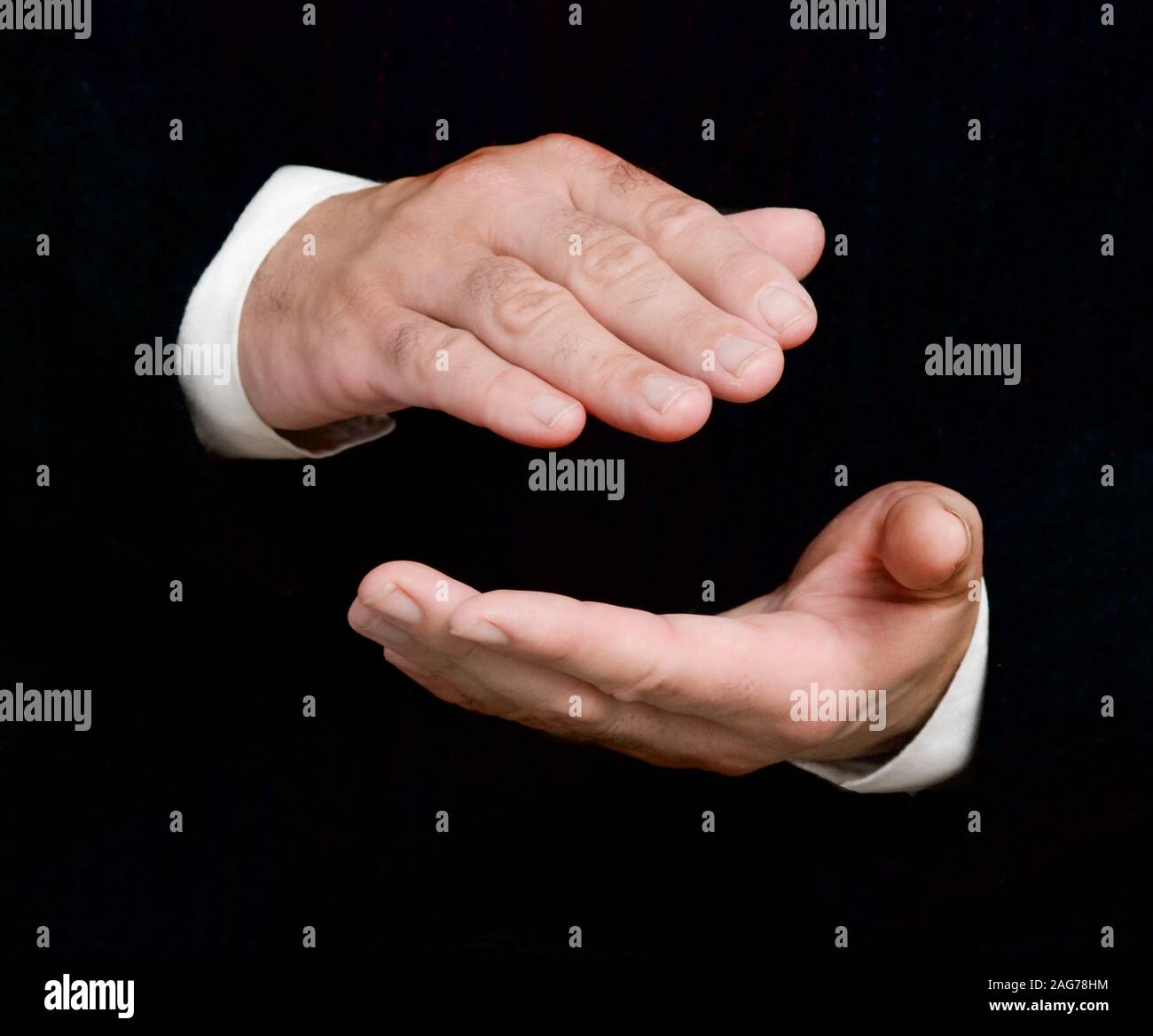 Black hand clapping close up hi-res stock photography and images - Alamy