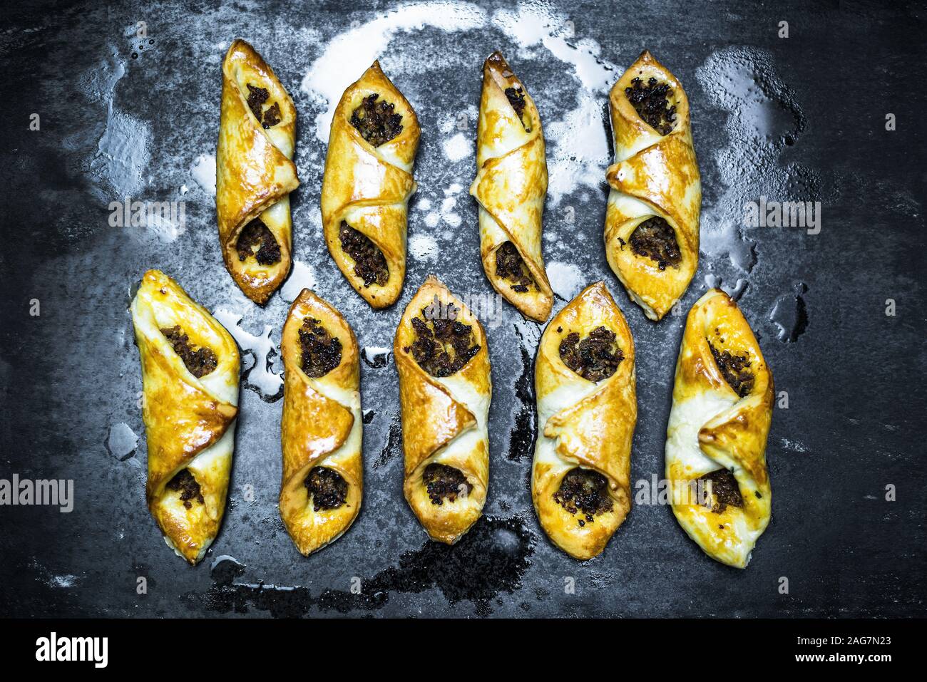 Meet pies hi-res stock photography and images - Alamy