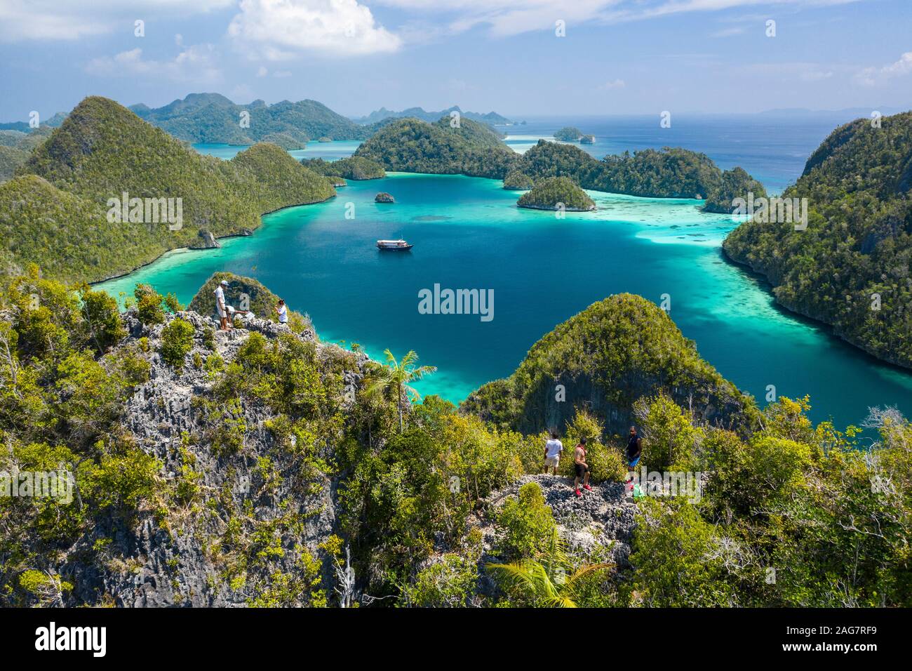 Raja ampat, indonesia aerial hi-res stock photography and images - Alamy