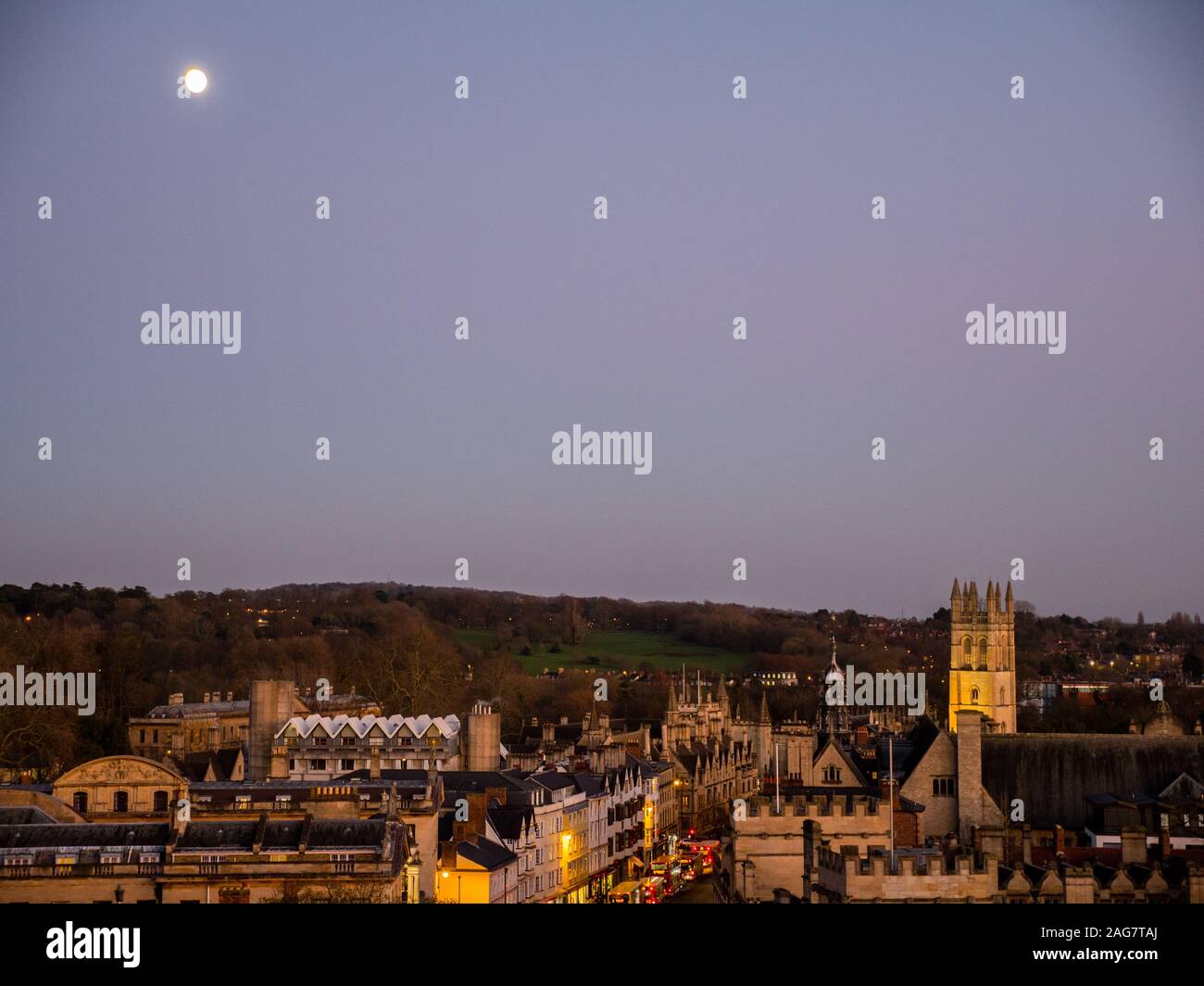 Magdalen Tower, Magdalen College, and The High Street, Night Time ...