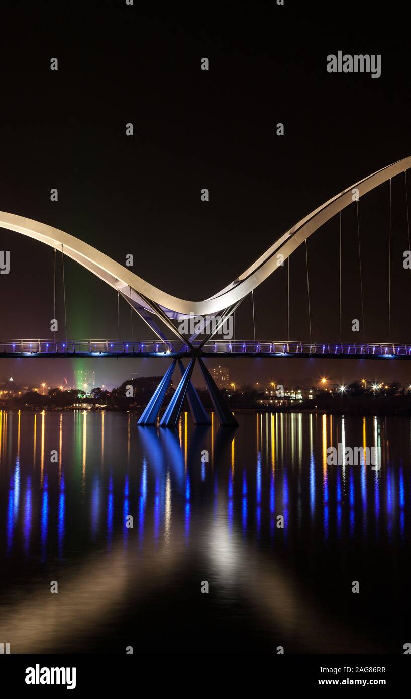 Bridge Infinity High Resolution Stock Photography and Images - Alamy