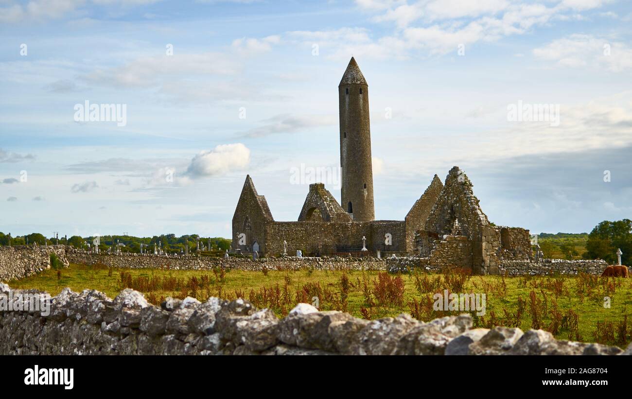 Irish celtic landscape concept. Medieval ruins of a temple and ...