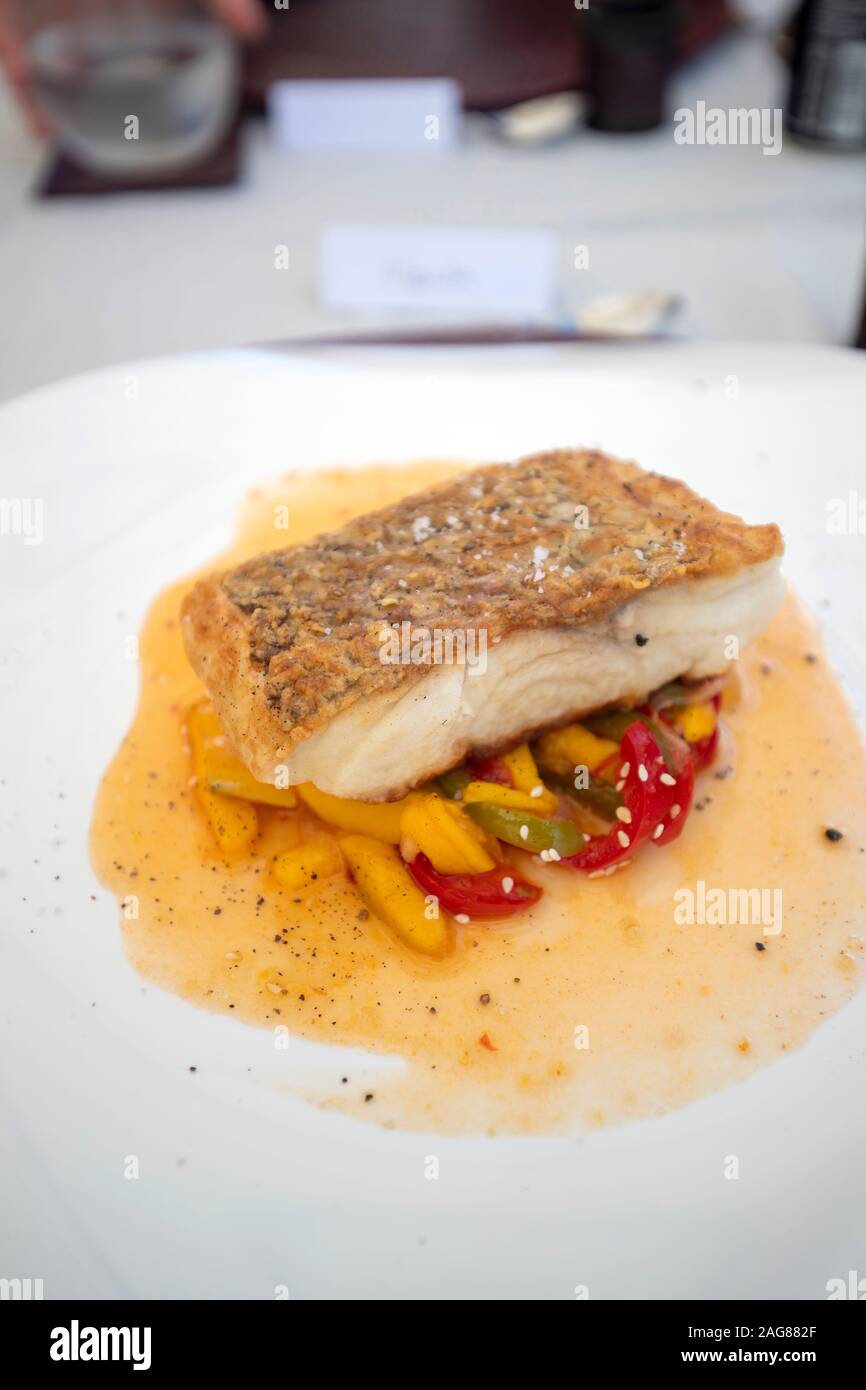 Grilled fish crispy skin hi-res stock photography and images - Alamy