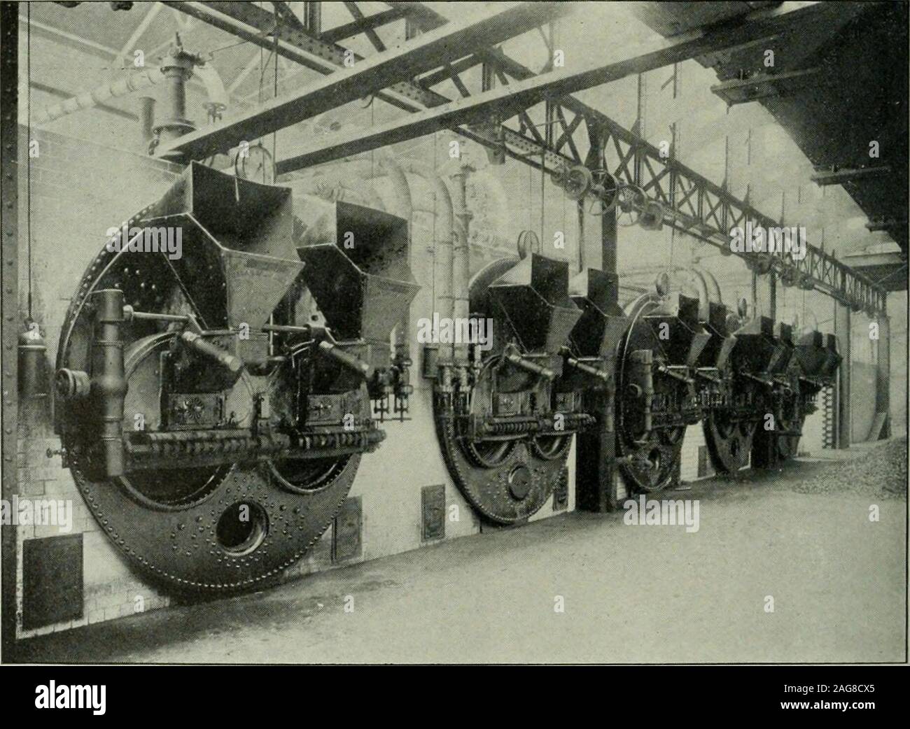 Mechanical stokers hi-res stock photography and images - Alamy