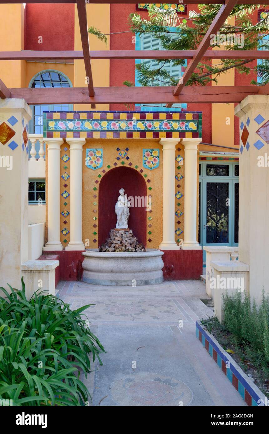 Colourful Pergola, Neoclassical Sculpture & Fountain at Villa Fontana ...
