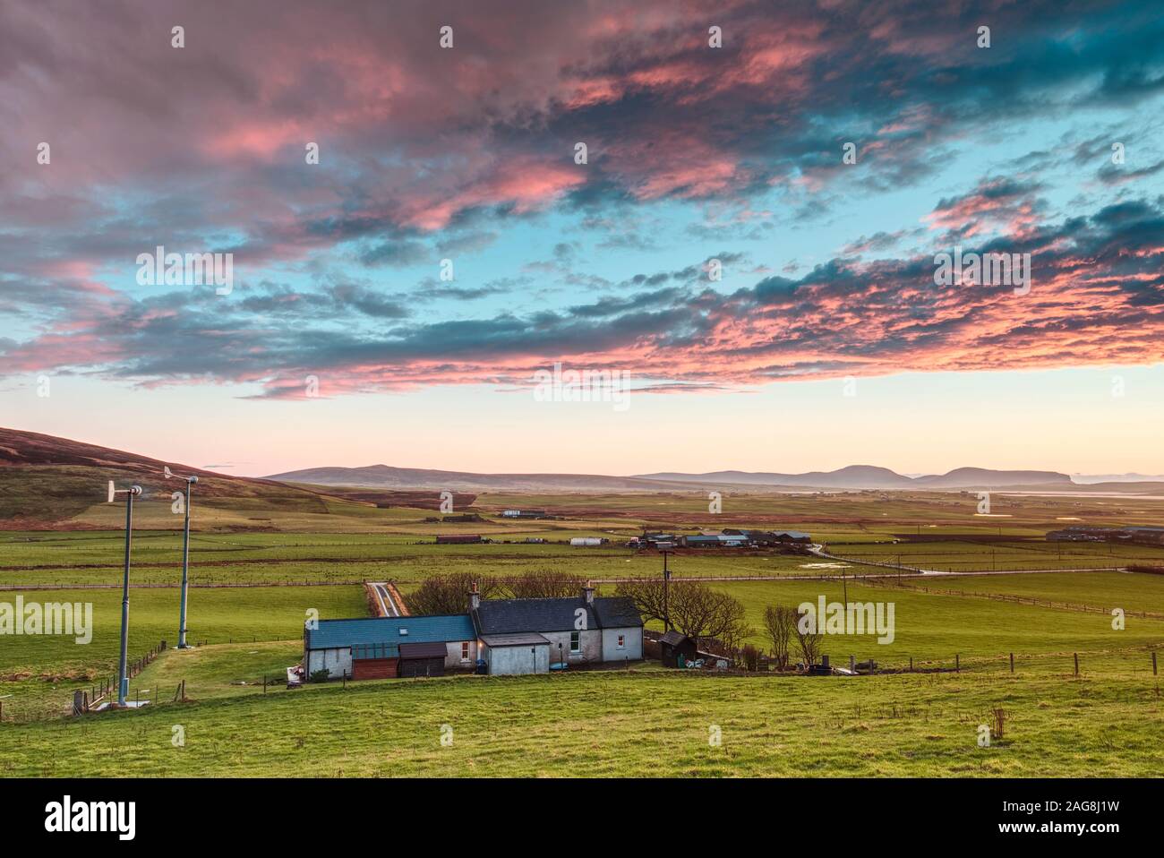 Orkney wind turbines hi-res stock photography and images - Alamy