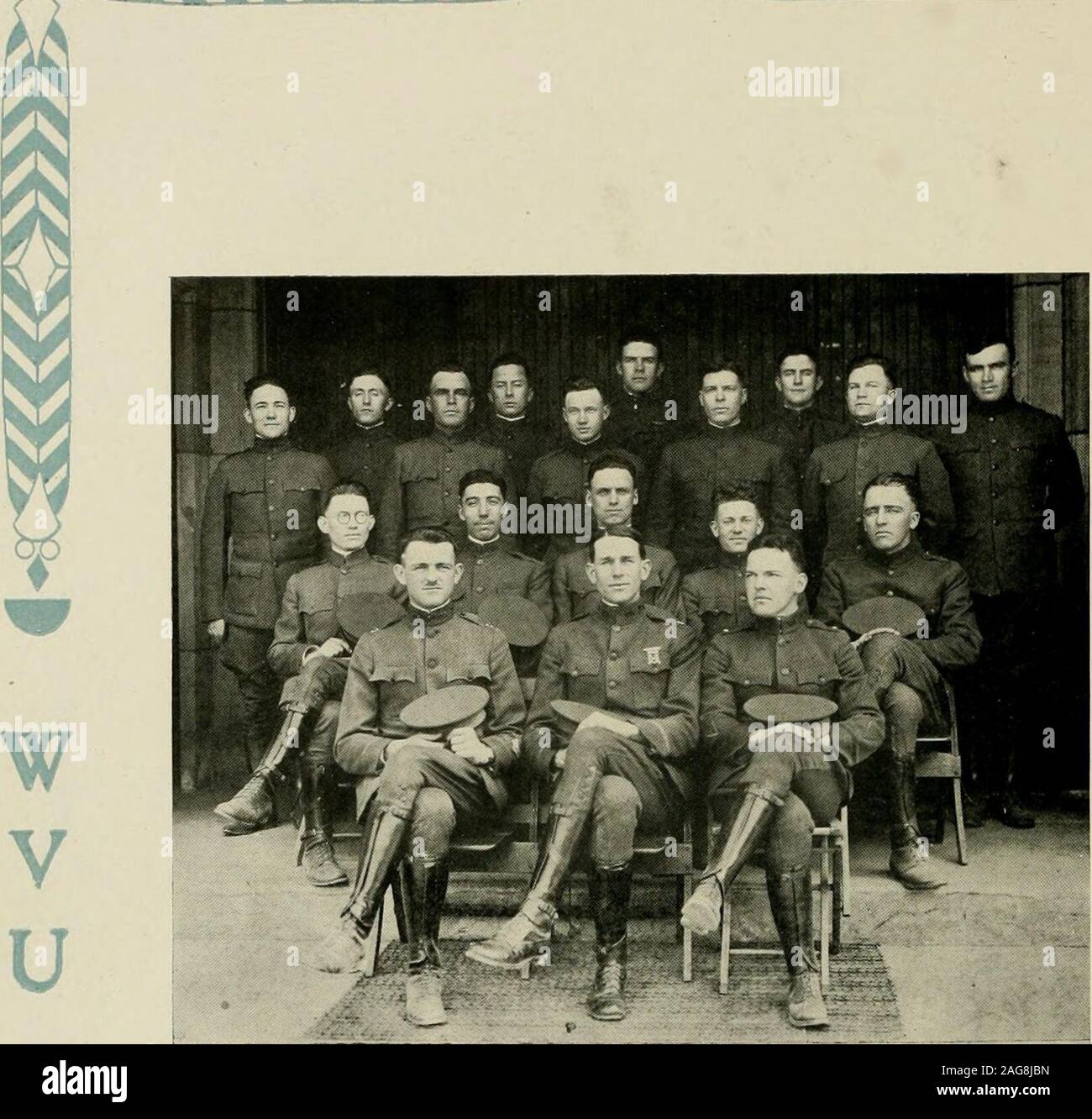 . The Monticola. fcSI^^^sa^^^^ S^^HII^^^^^^^SS. ^ ! Front Row—Captain ...