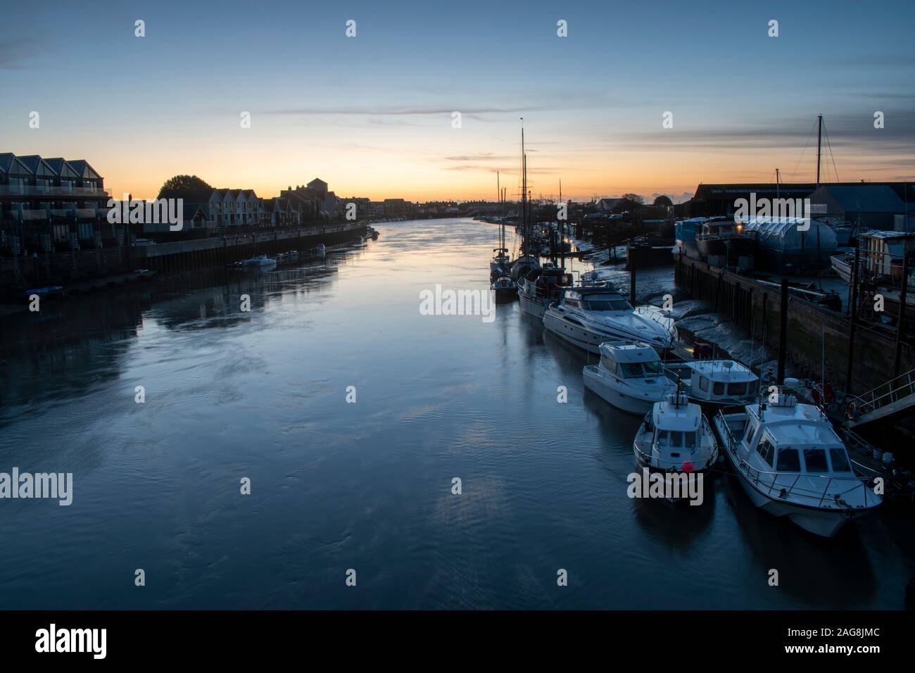Yachts littlehampton hi-res stock photography and images - Alamy