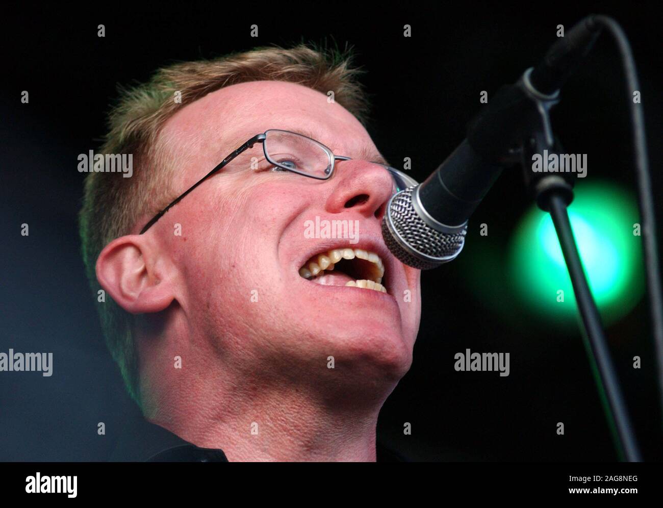 The Proclaimers, twin brothers Charlie and Craig Reid, perform at The ...