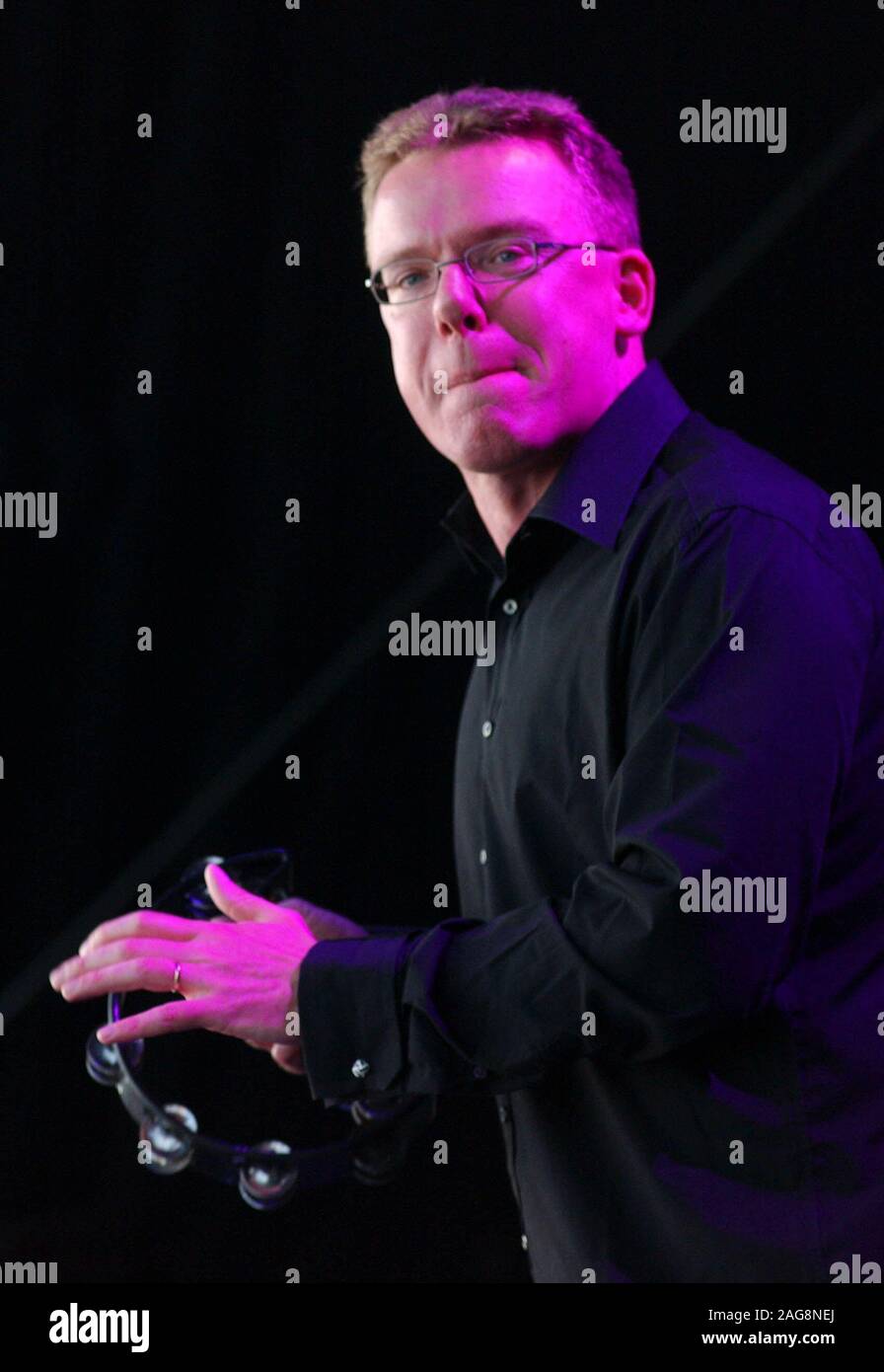 The Proclaimers, twin brothers Charlie and Craig Reid, perform at The ...