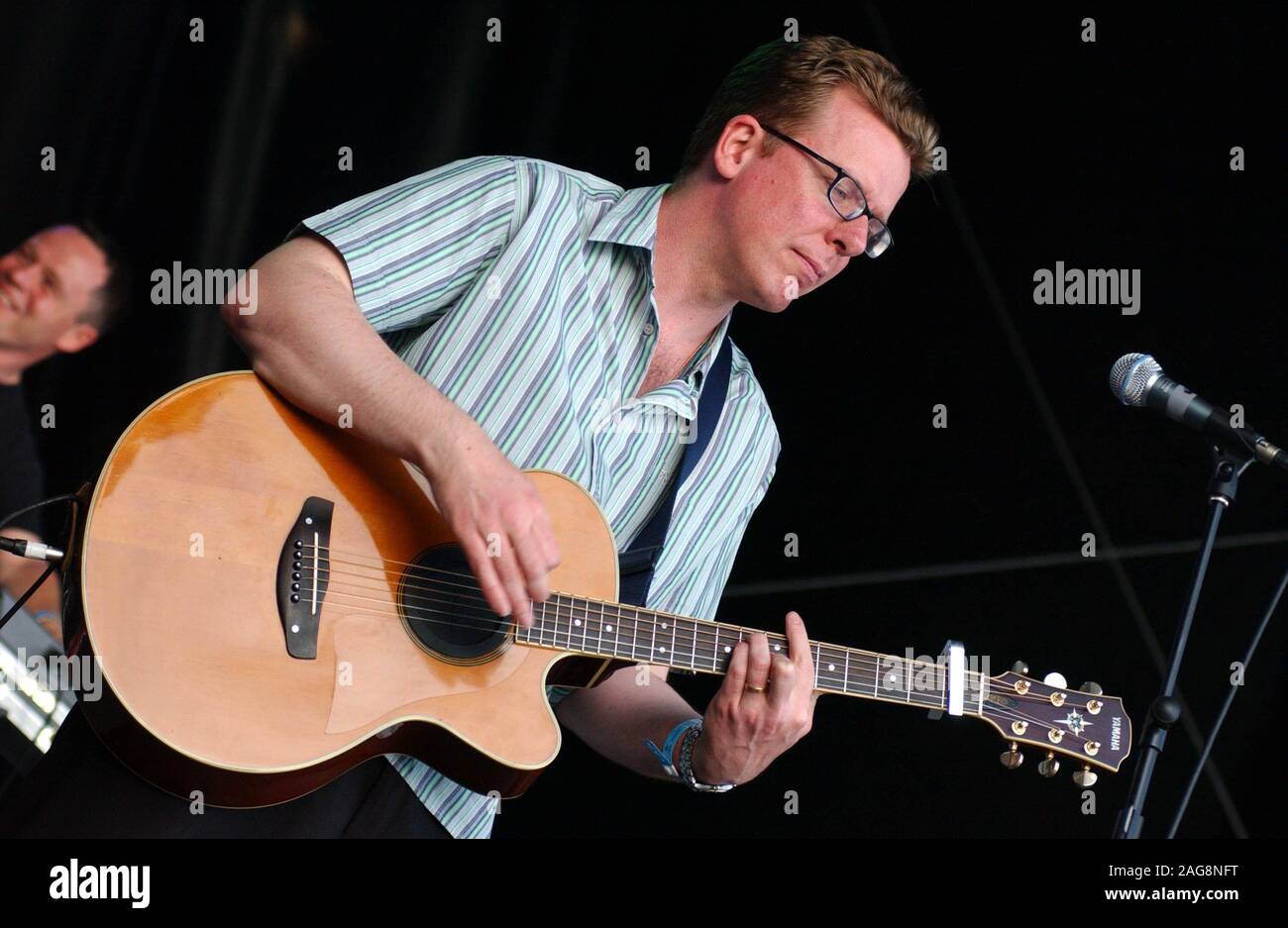The Proclaimers, twin brothers Charlie and Craig Reid, perform at The ...