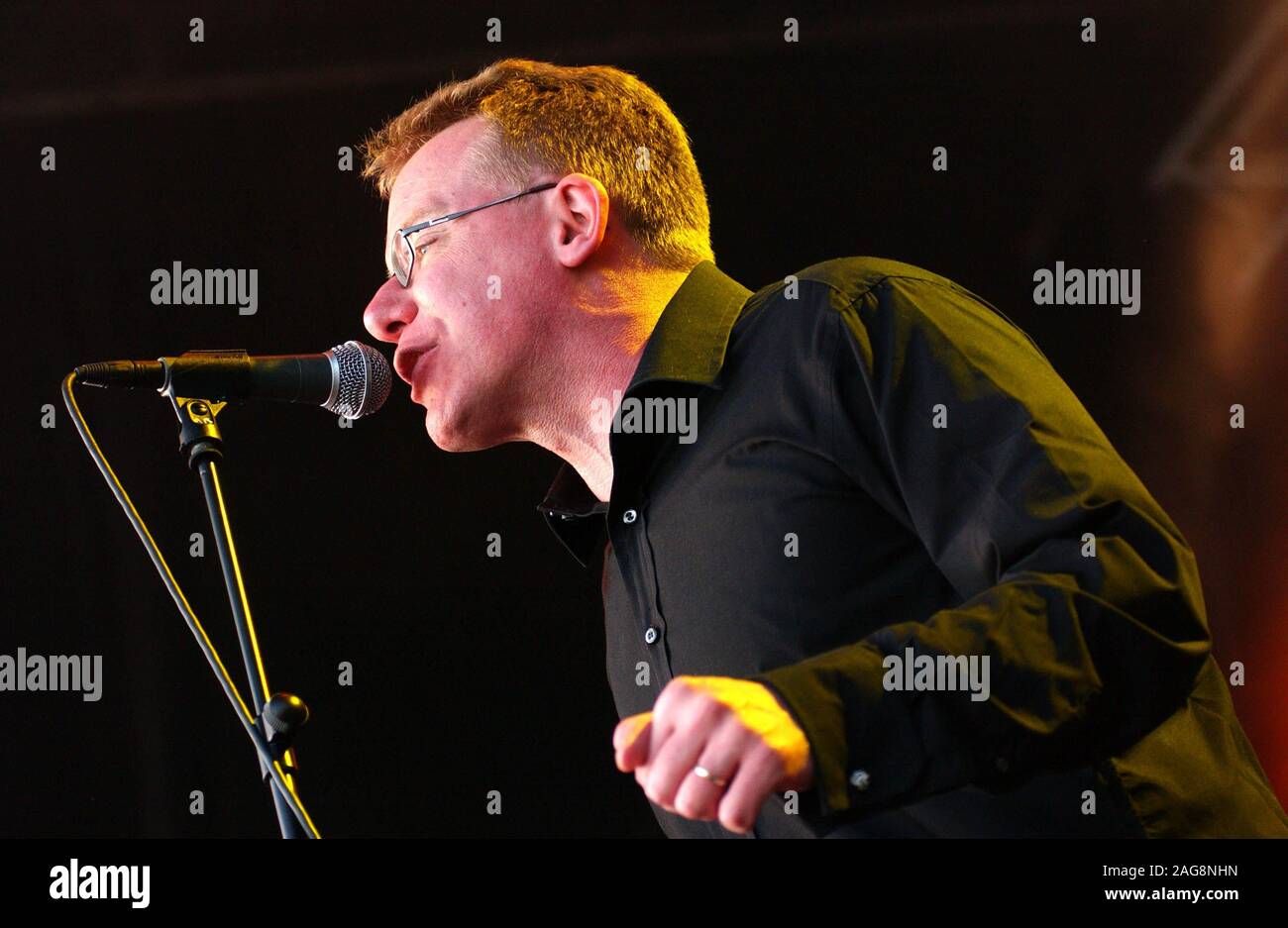 The Proclaimers, twin brothers Charlie and Craig Reid, perform at The ...
