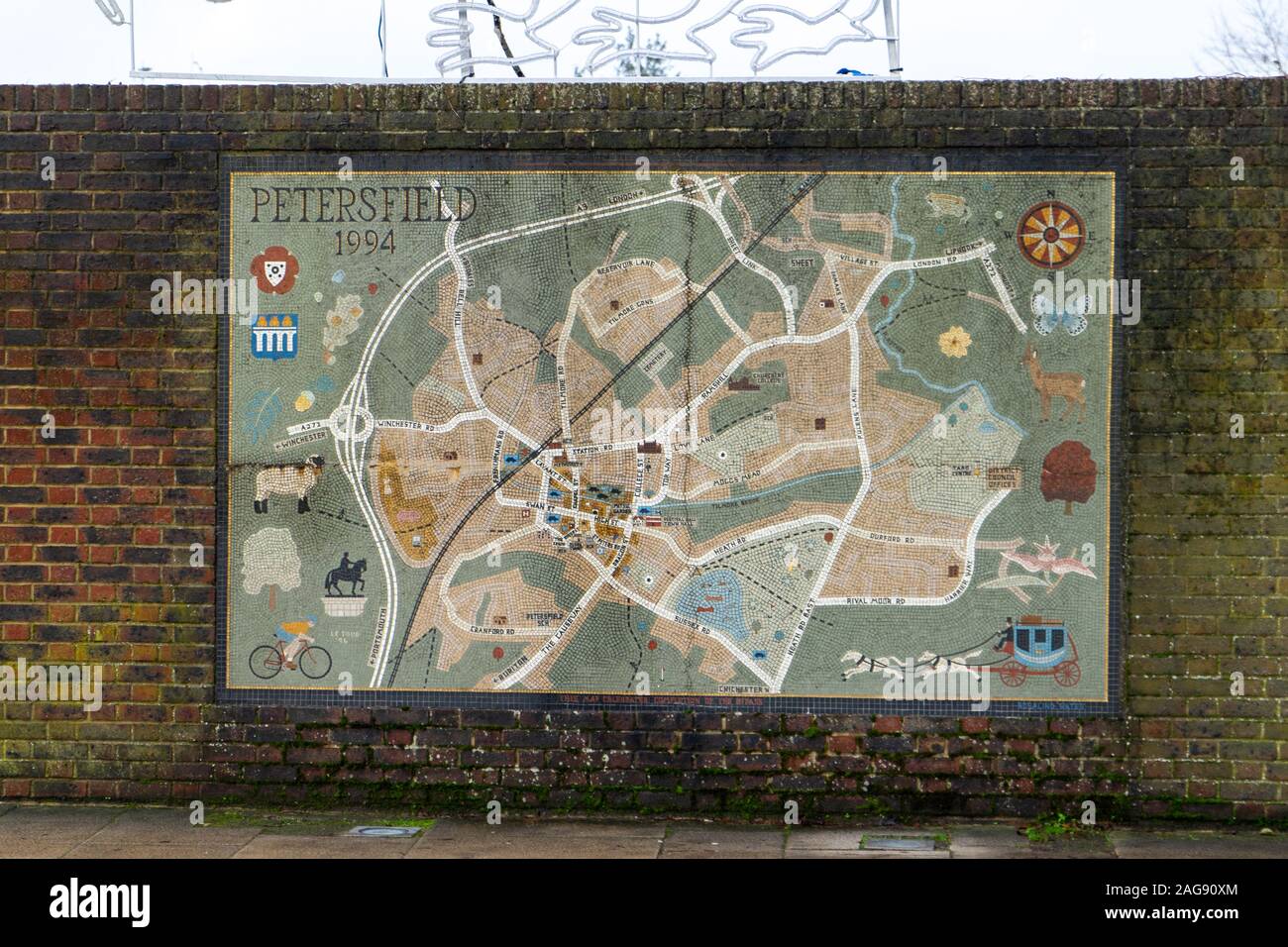Petersfield on a map hi-res stock photography and images - Alamy