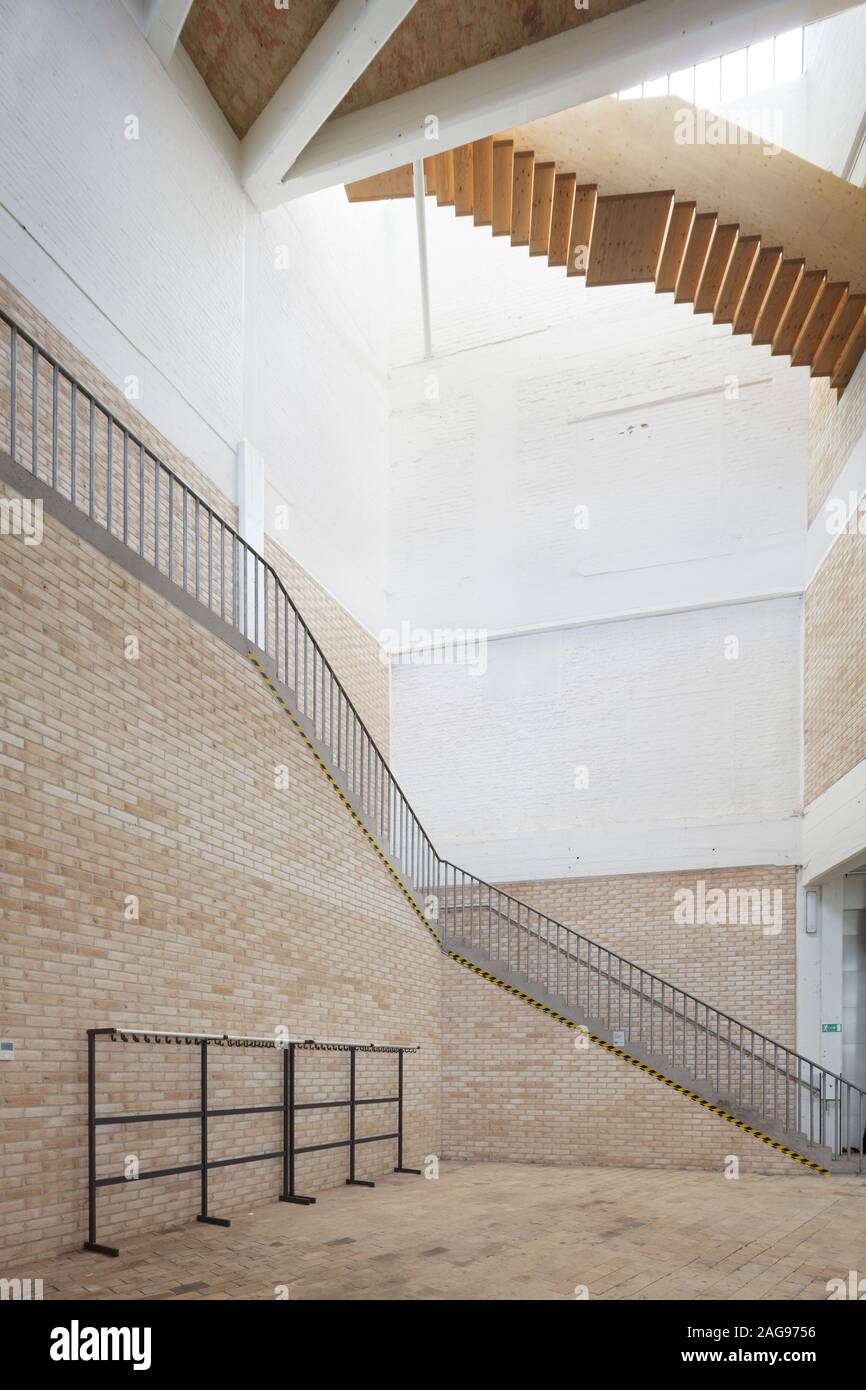 Escher staircase hi-res stock photography and images - Alamy