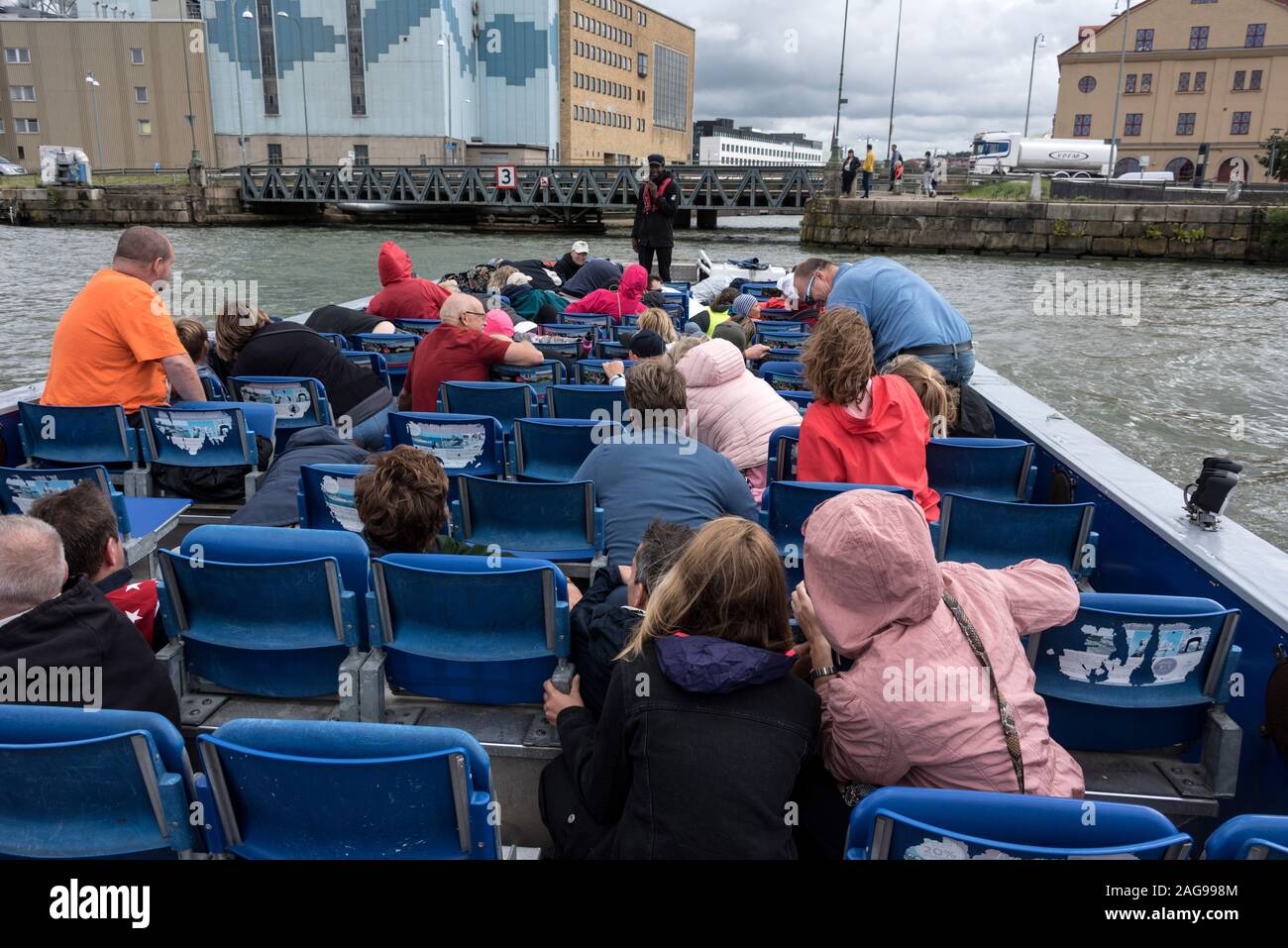 Squat party hi-res stock photography and images - Alamy