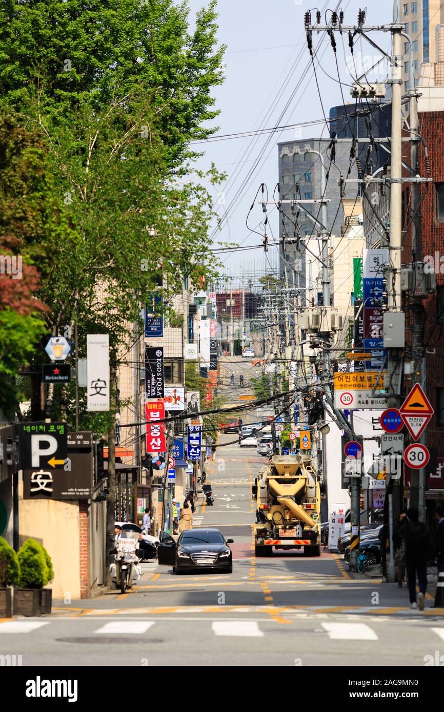 Seoul,Korea-27 Apr 2019:the day view of street in Gangnam area Stock ...