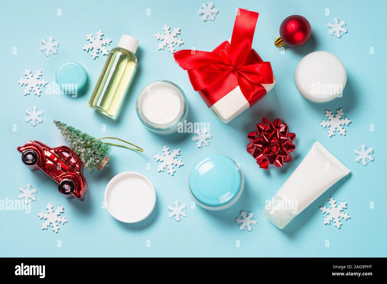 Natural cosmetics for winter with christmas decorations Stock Photo - Alamy