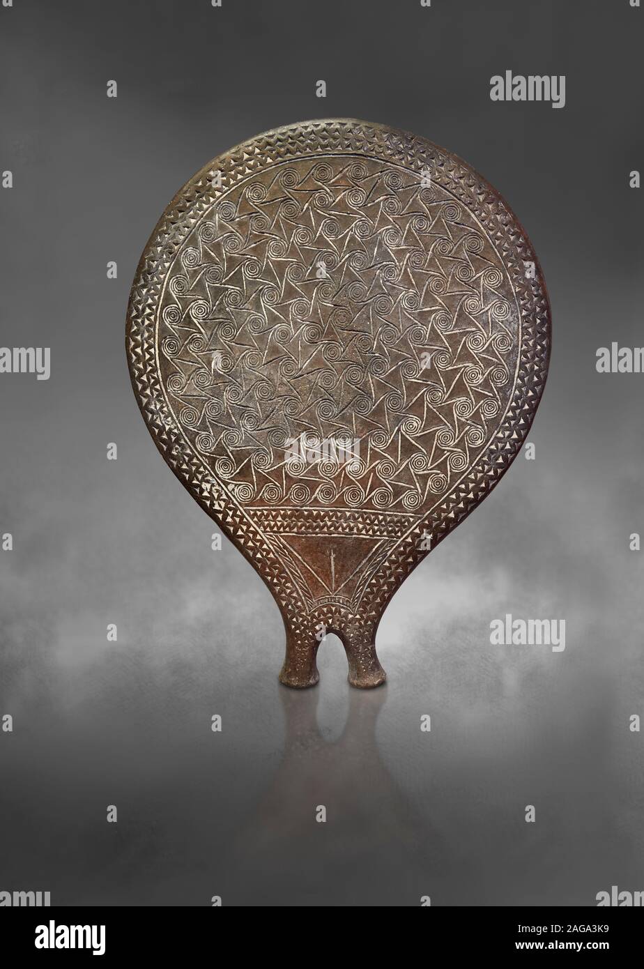 Cycladic terracotta 'frying pan' with incied spiral decoration from ...