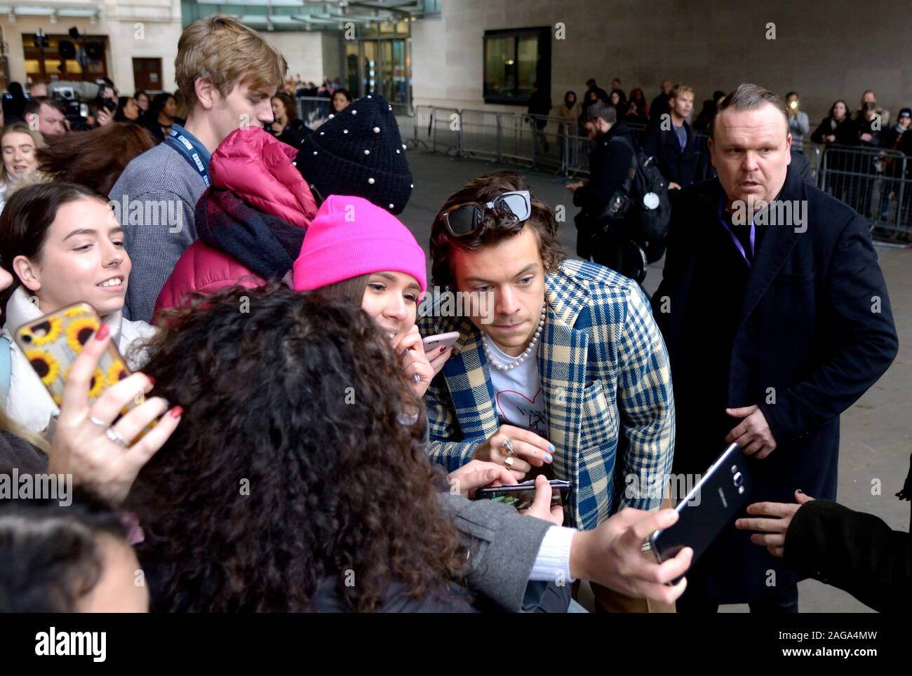 London, UK. 18th December 2019. One Direction singer Harry Styles ...