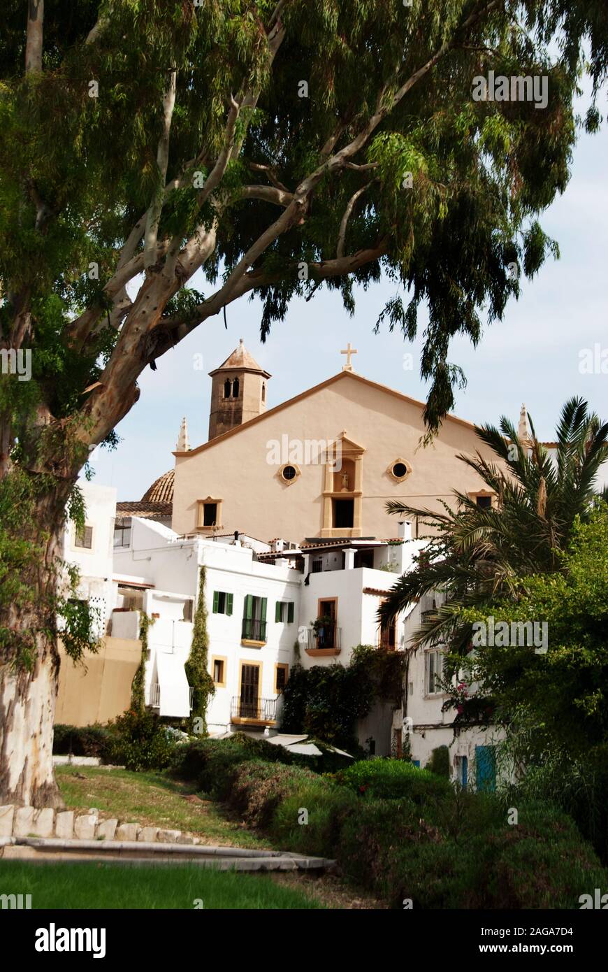 Traditional ibiza citadel buildings hi-res stock photography and images ...