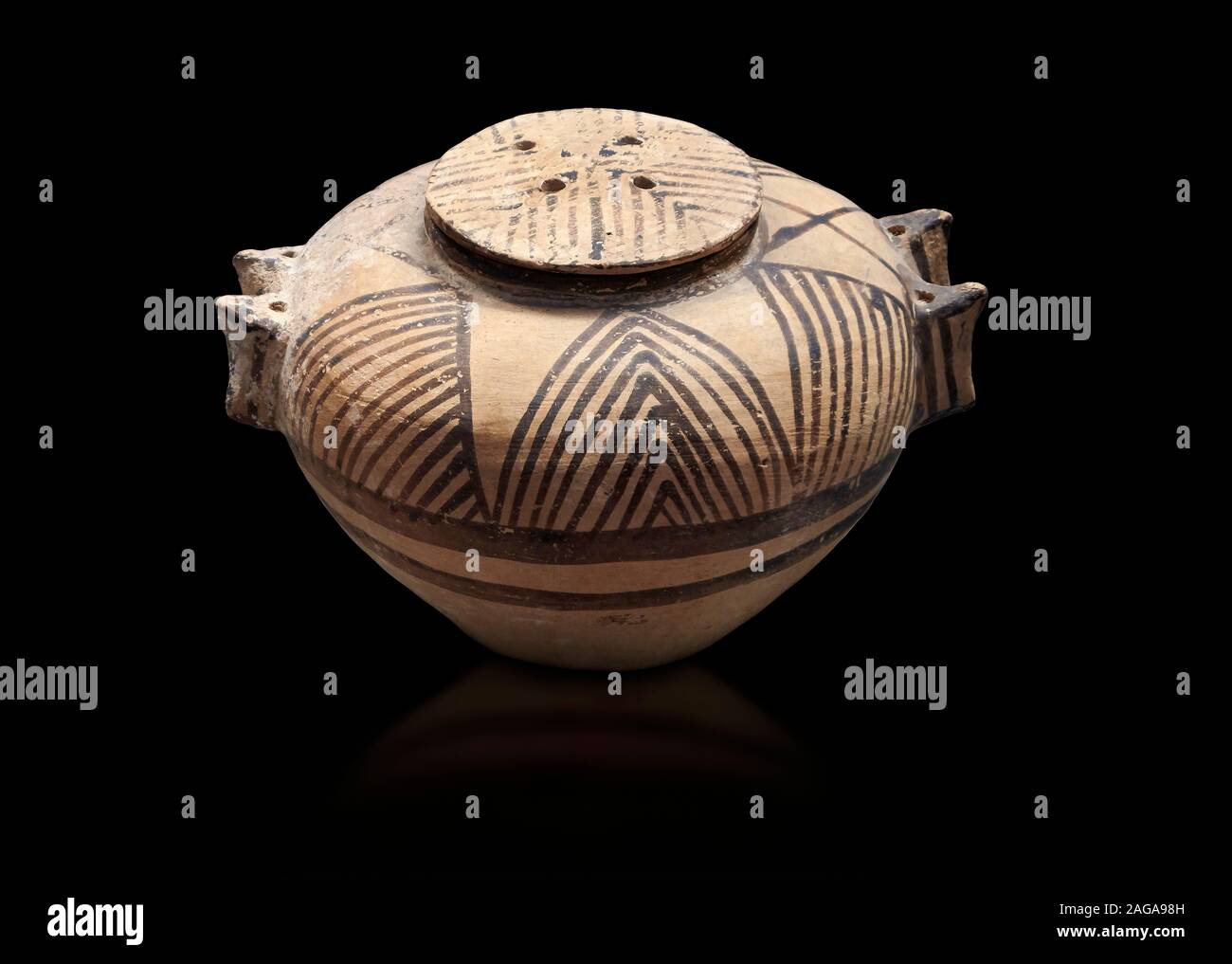 Cycladic ceramic spherical pyxis with painted linear decoration ...