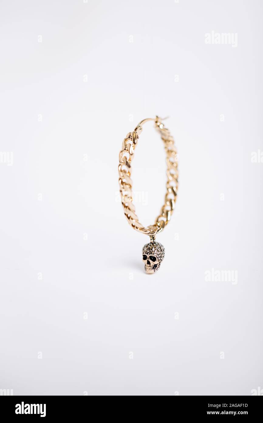 Skull with a motorcycle helmet hi-res stock photography and images - Alamy