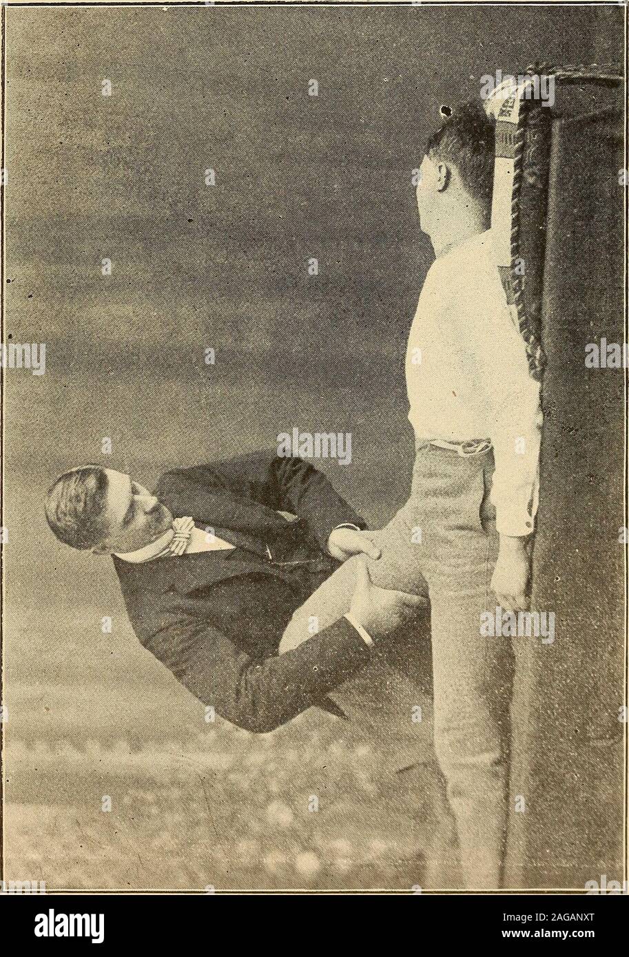 Deep cut on leg hi-res stock photography and images - Alamy