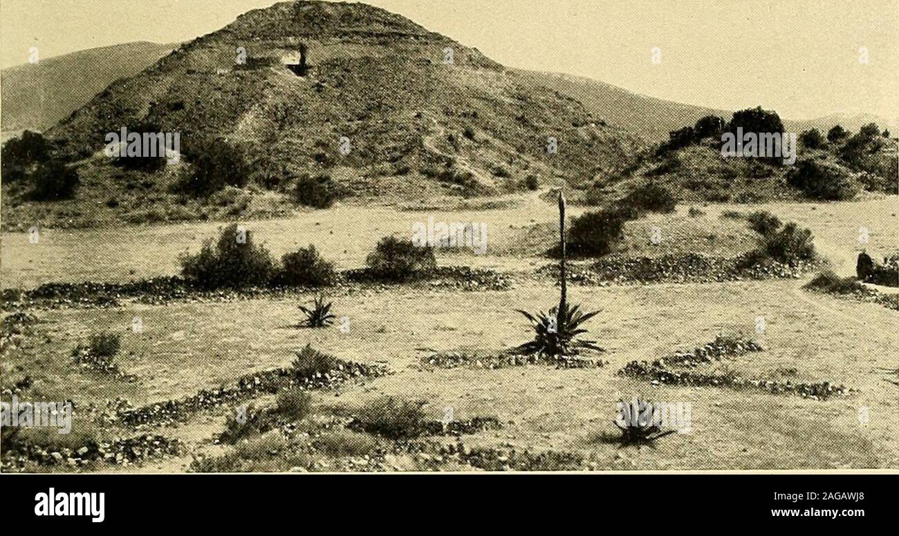 Teocalli temple hi-res stock photography and images - Alamy