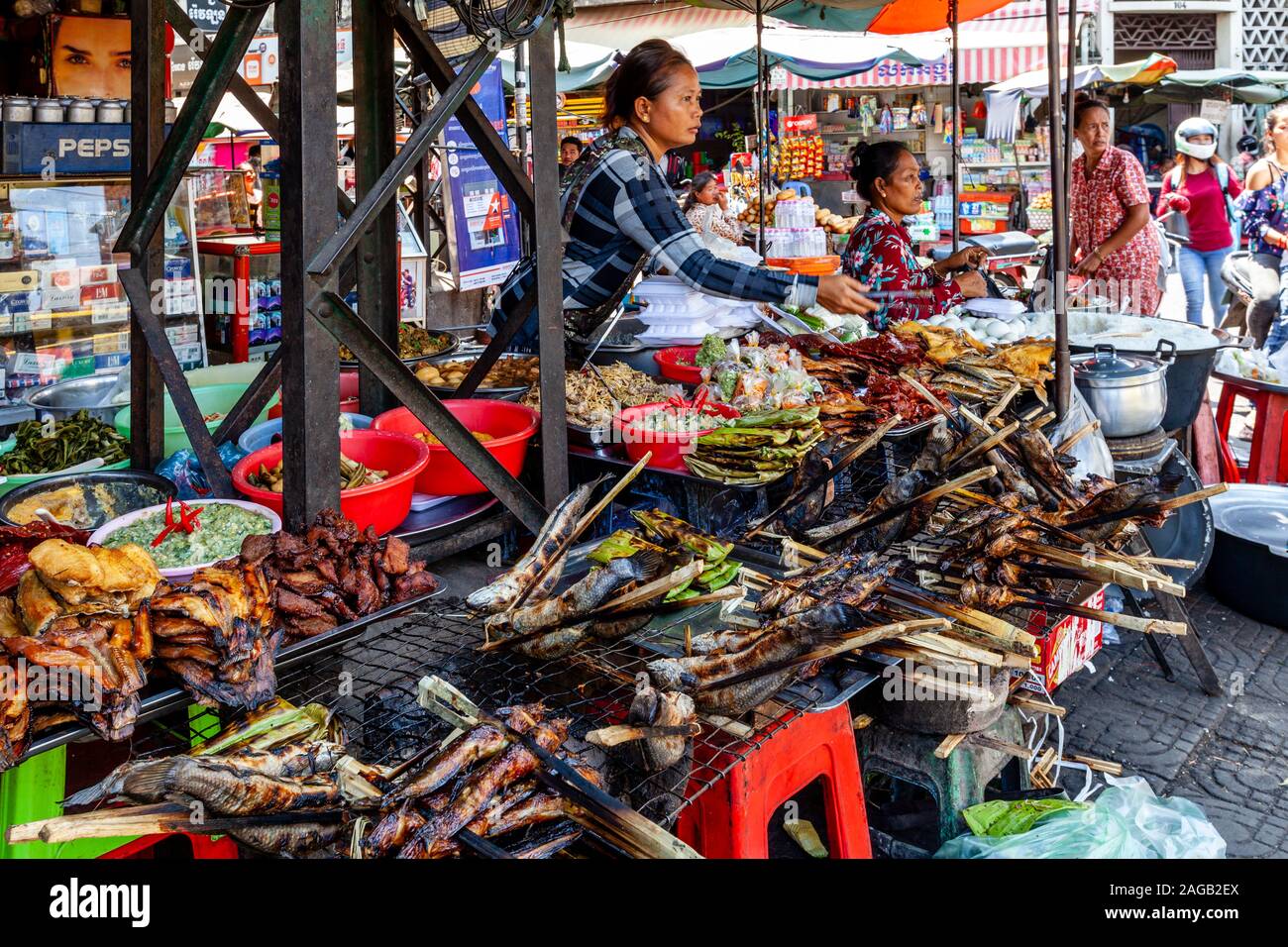Local Women Selling Street Food Outside Phsar Chas Market (Old Market ...