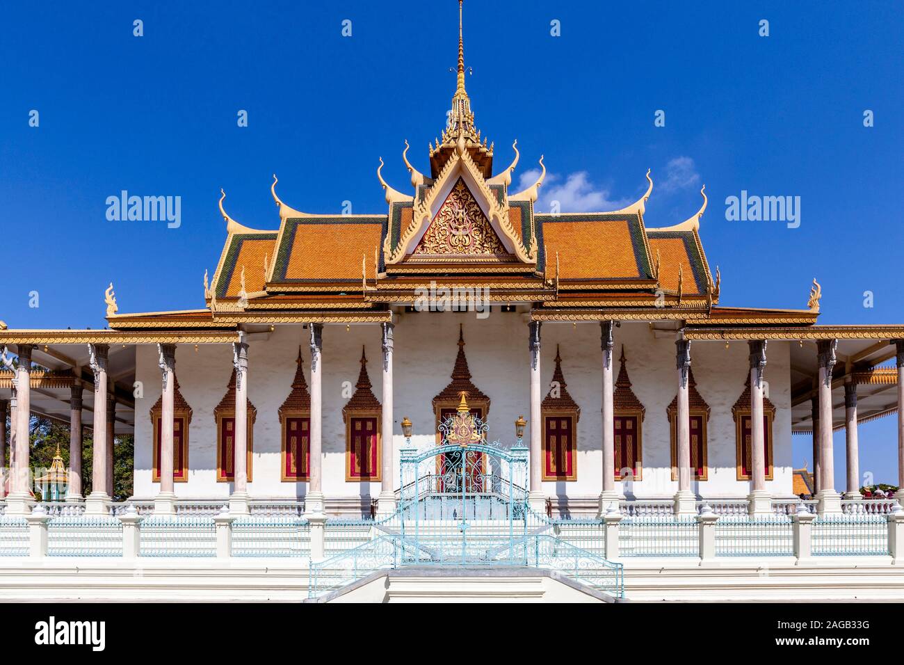 The Silver Pagoda At The Royal Palace, Phnom Penh, Cambodia Stock Photo ...
