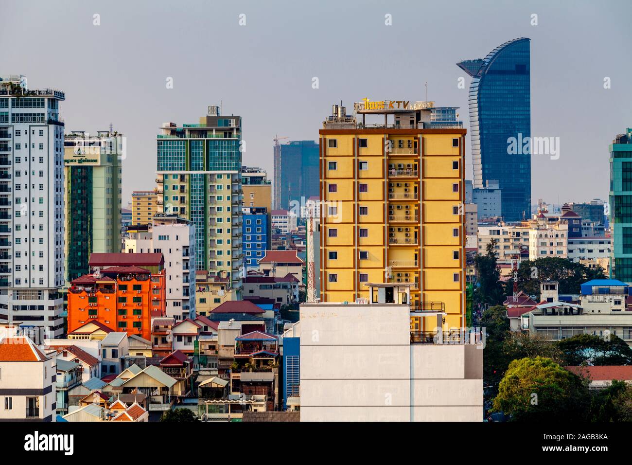 An Elevated View Of The Phnom Penh Skyline, Phnom Penh, Cambodia Stock ...