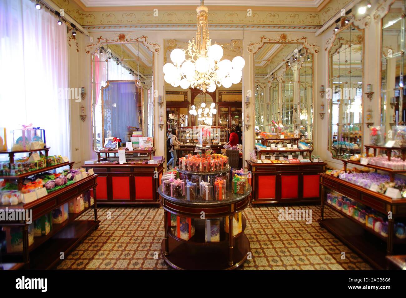 Demel wien hi-res stock photography and images - Alamy