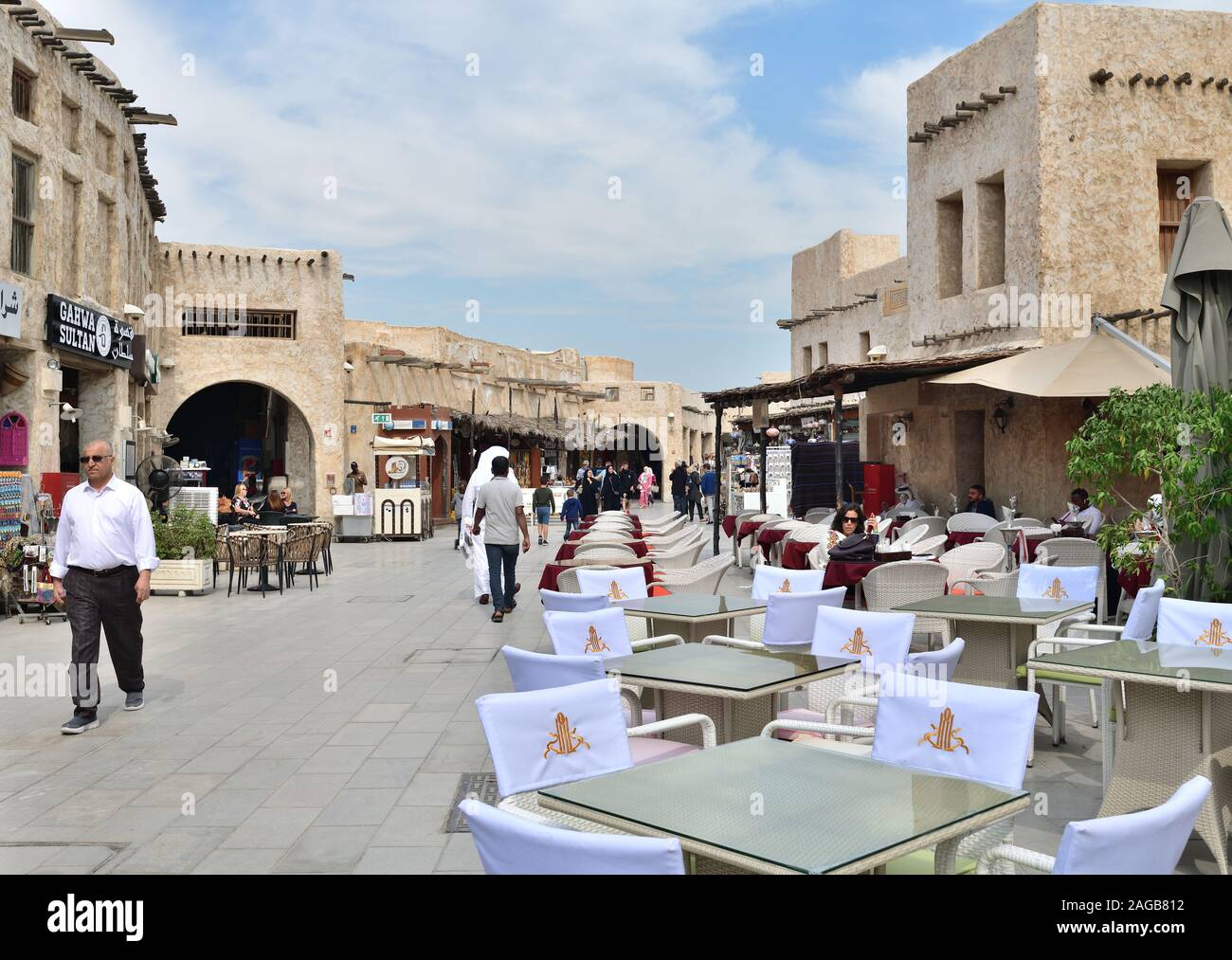 Selling traditional goods hi-res stock photography and images - Alamy