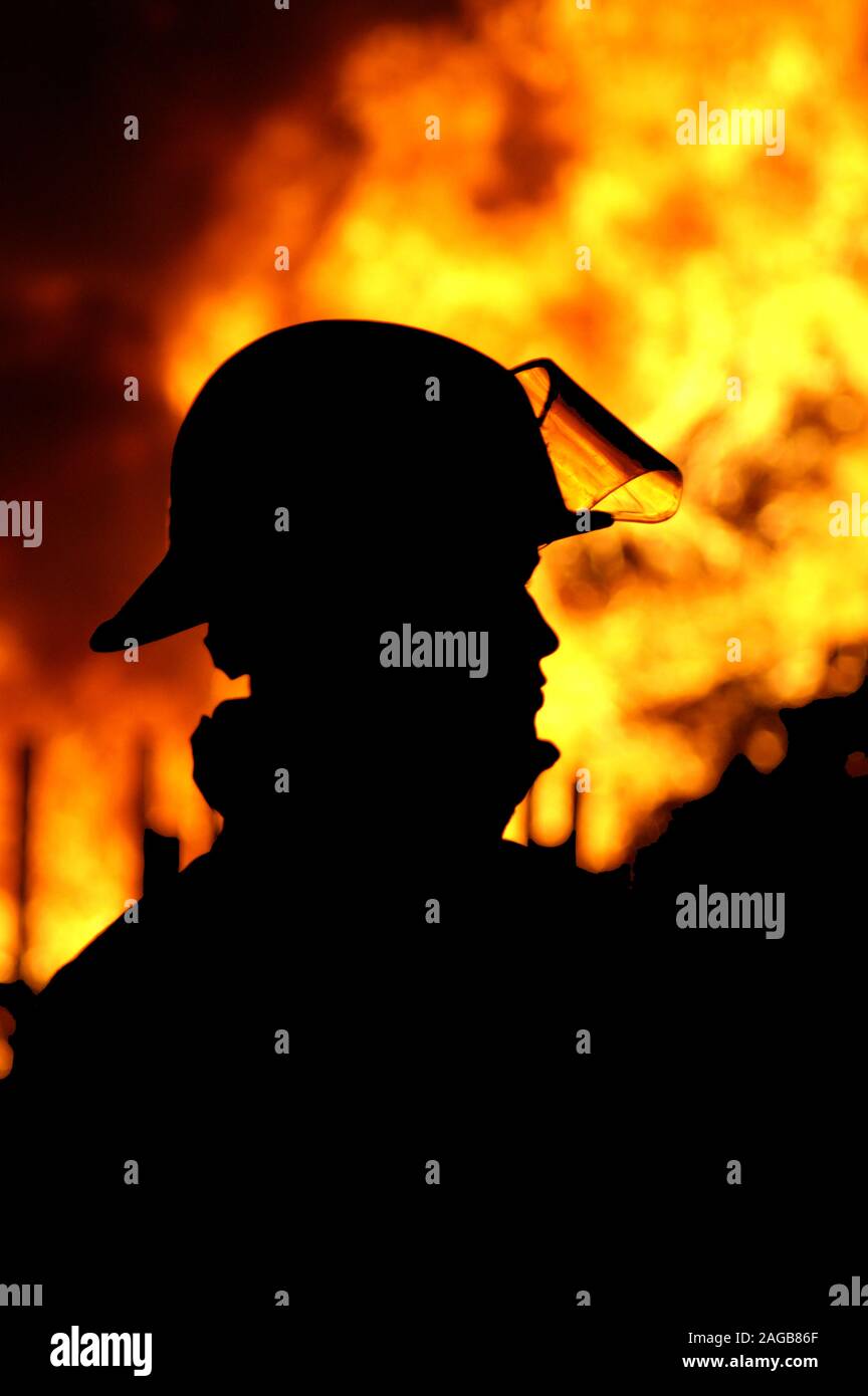 Wildfires hi-res stock photography and images - Alamy
