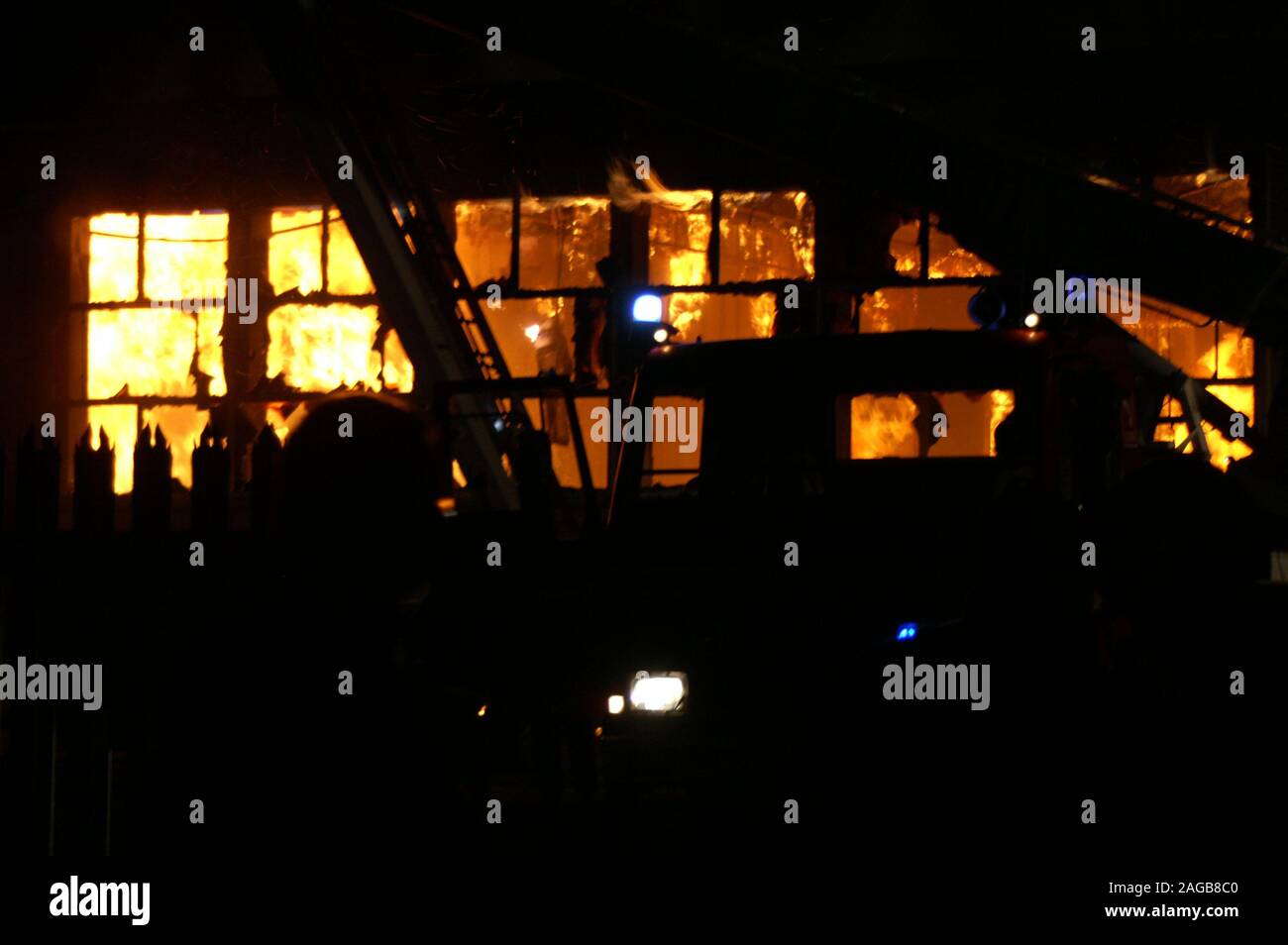 Buildings Destroyed By Fire High Resolution Stock Photography and ...