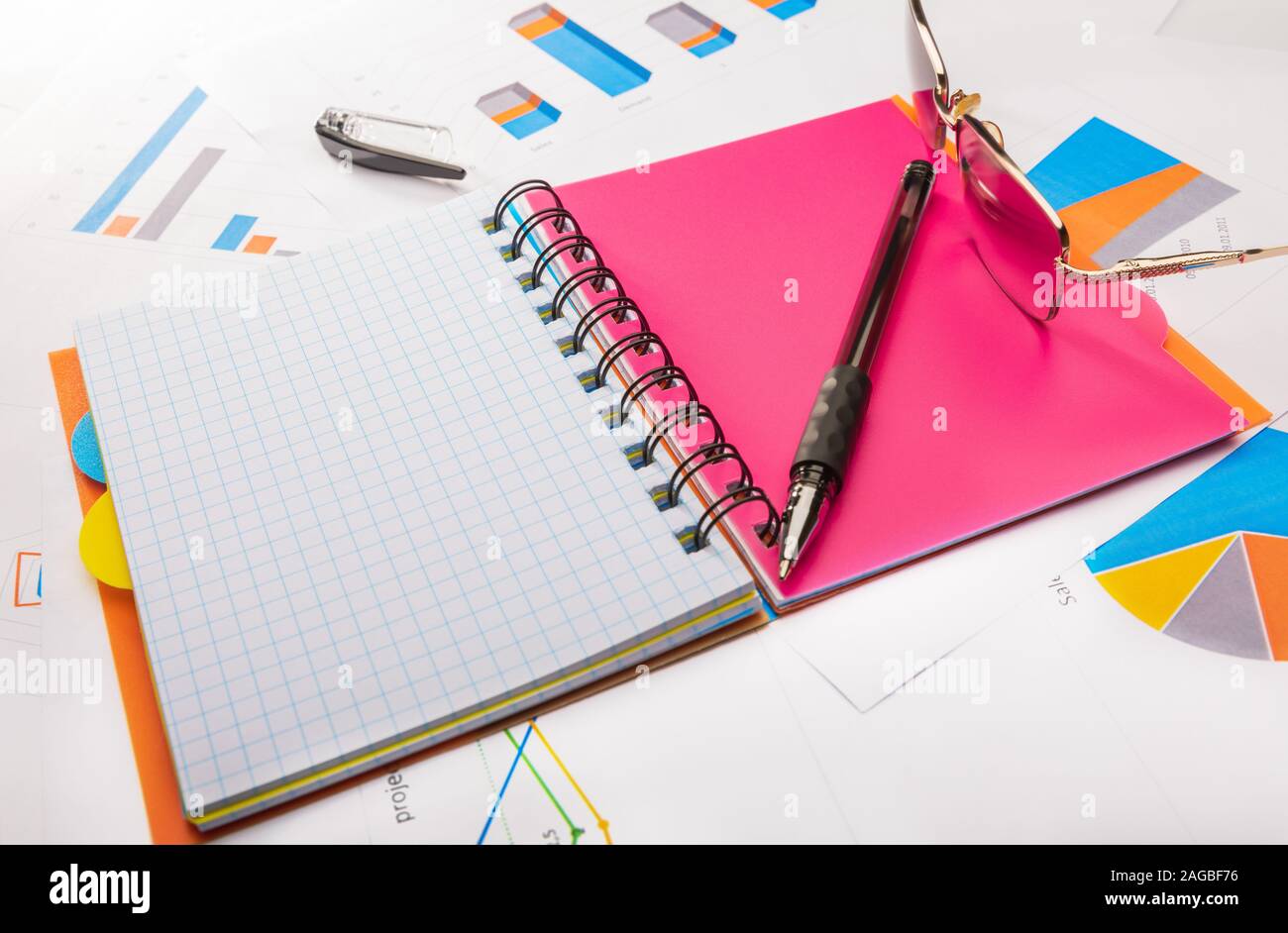 Open notebook with blank pages, business concept Stock Photo - Alamy