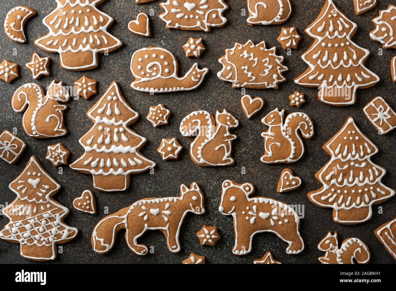Gingerbread hedgehog hi-res stock photography and images - Alamy