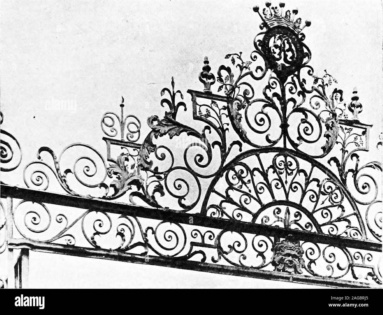 Foliated forms hi-res stock photography and images - Alamy