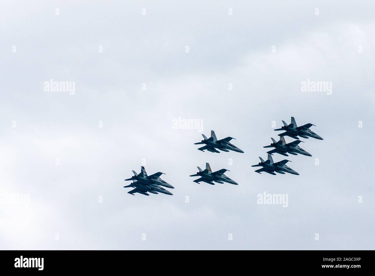 Military jets hi-res stock photography and images - Alamy