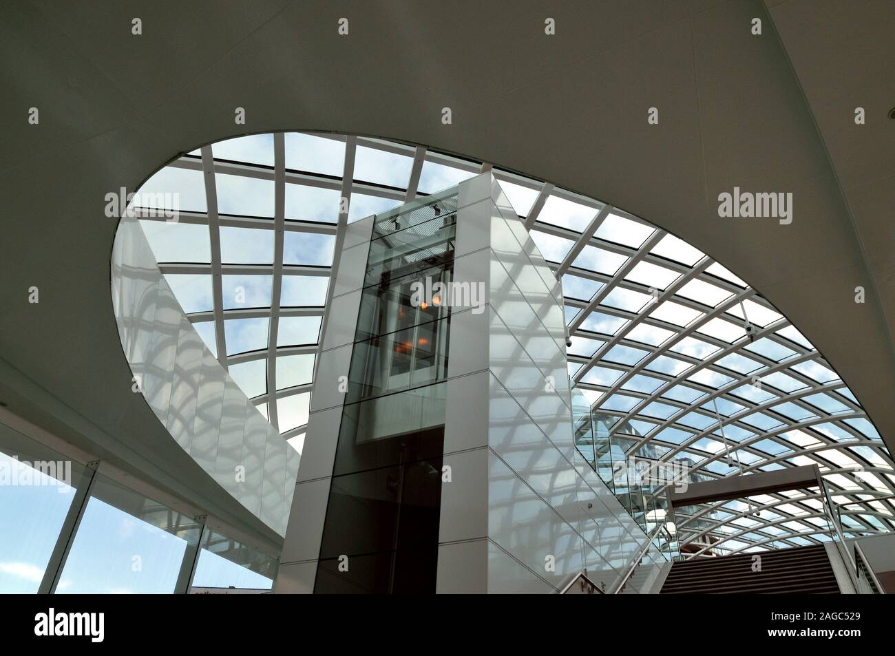 The Hague, The Netherlands. 17th August, 2019. The Hague Metro E-Line ...