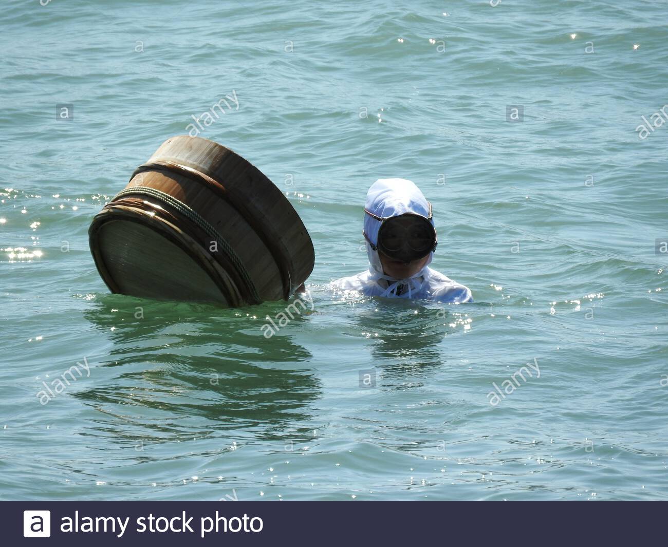 Ama Diver High Resolution Stock Photography and Images - Alamy