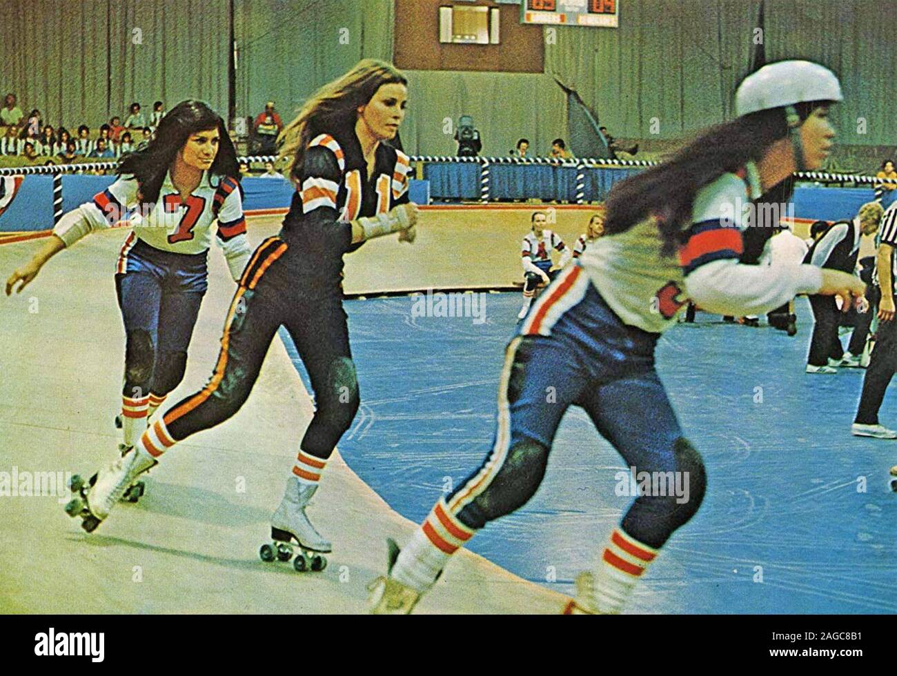 KANSAS CITY BOMBER 1972 MGM film with Raquel Welch Stock Photo - Alamy