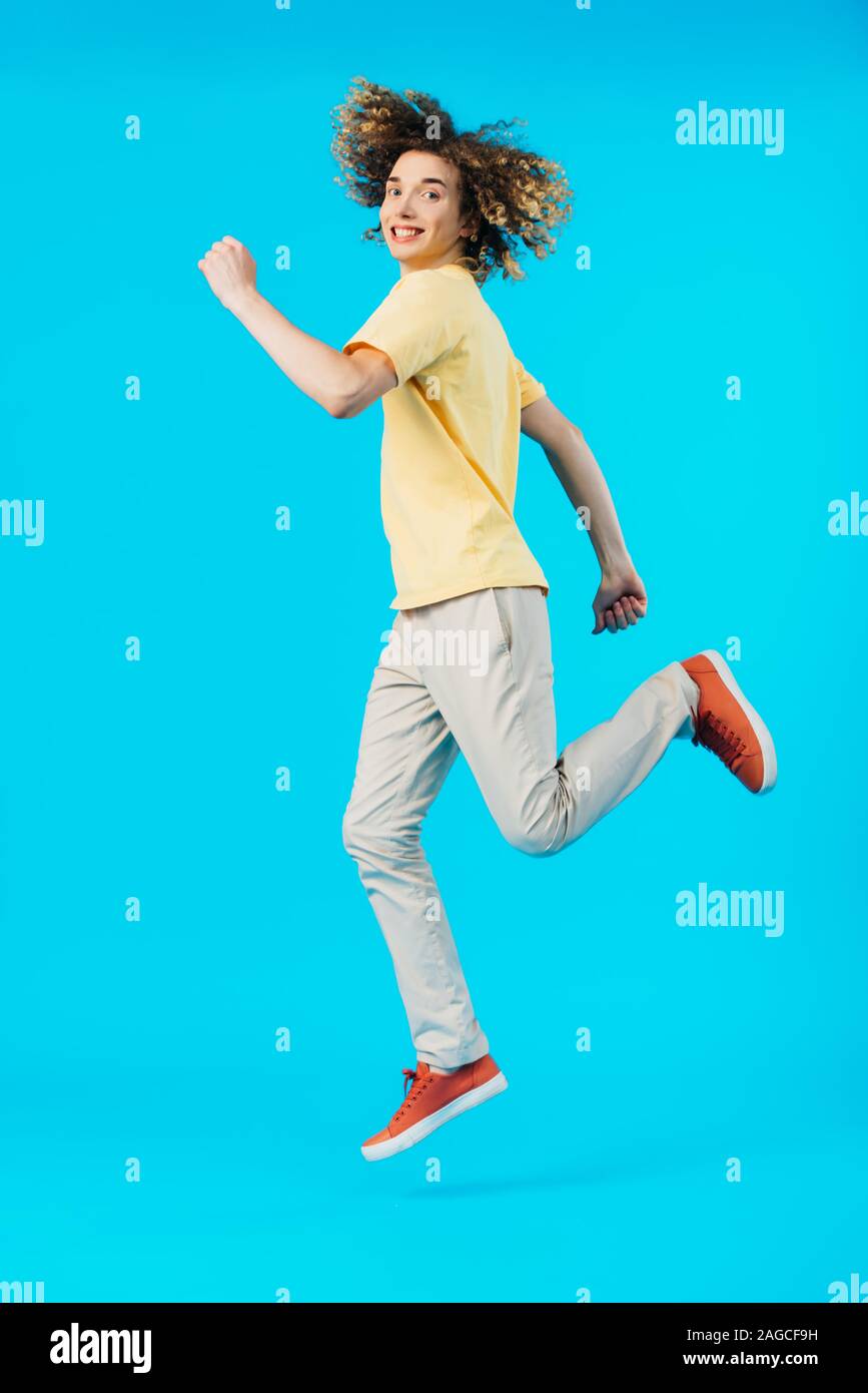 Teenager jumping hi-res stock photography and images - Alamy