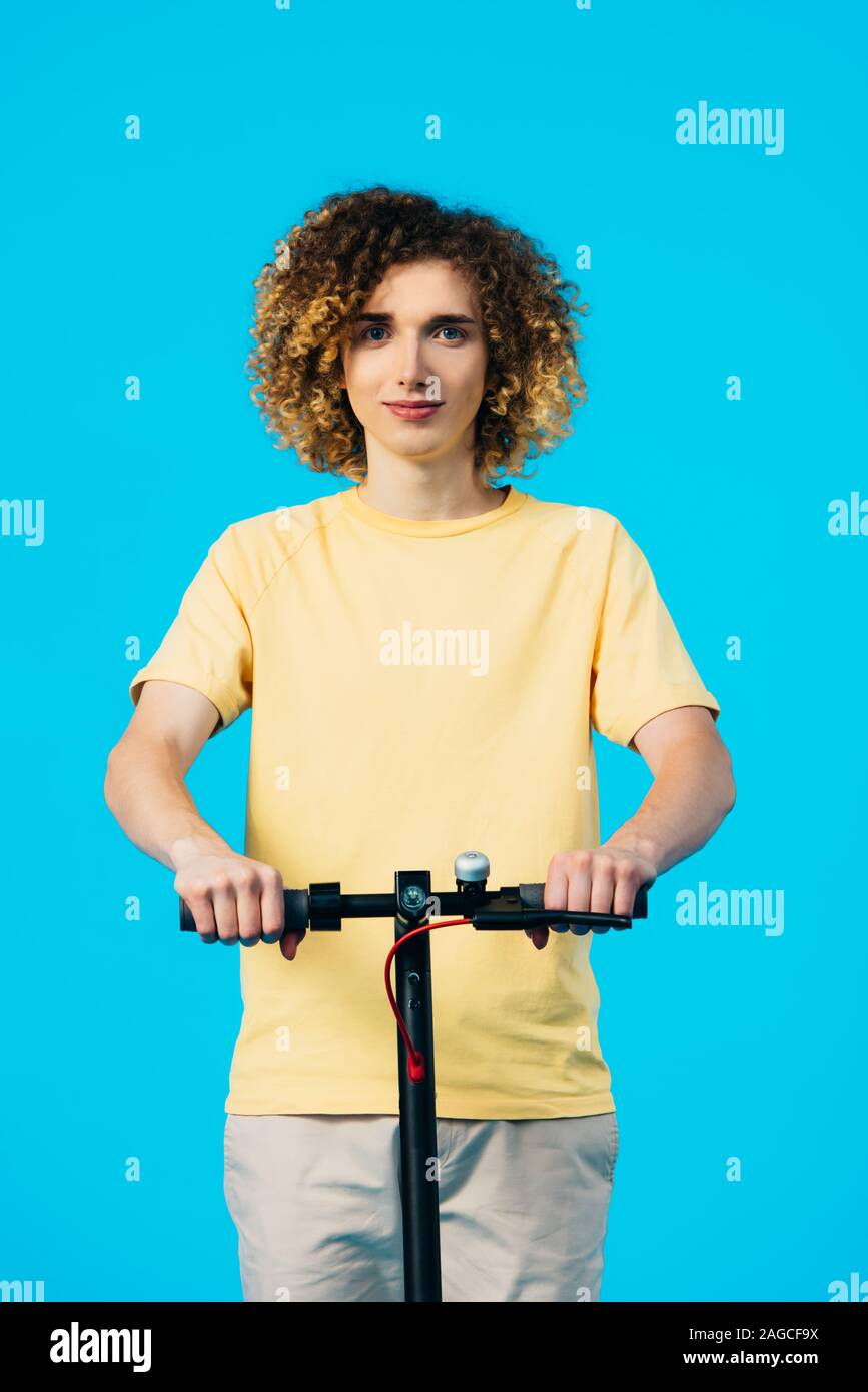 Teenager e scooter hi-res stock photography and images - Alamy